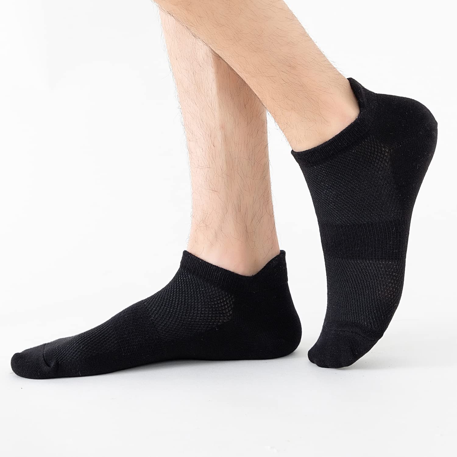VFM 8 Pairs Ankle Athletic Running Socks for Men Women Low Cut Wicking Sport Cushion Tab Breathable Mesh Socks (4Black+4White)