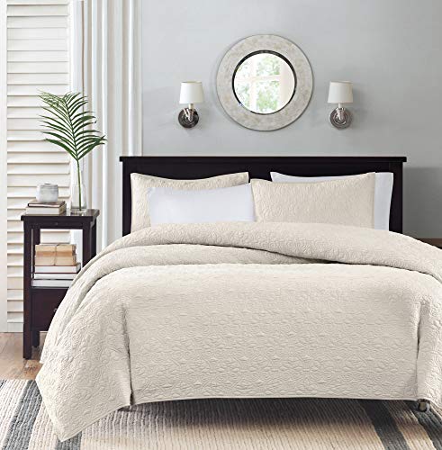 Madison Park Quebec Quilt Set - Luxurious Damask Stitching Design, Cotton Filled Lightweight Coverlet Bedspread Bedding, Shams, Full/Queen(90"x90"), Cream 3 Piece