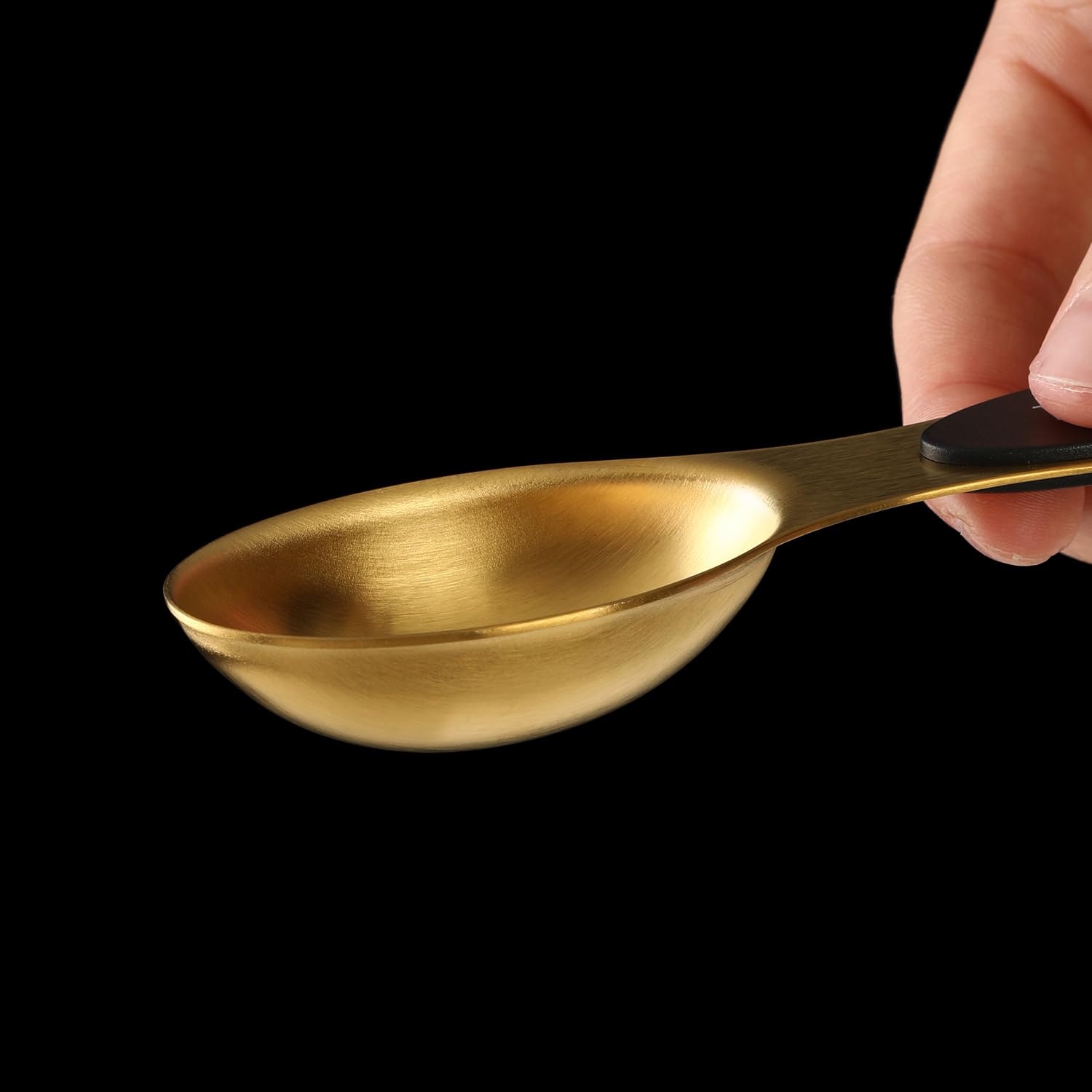 TLQSM Magnetic Measuring Spoons Set, Stainless Steel, Dual Sided, Stackable, Dual Sided for Measuring Dry and Liquid Ingredients, Fits in Spice Jars, Set of 8(Gold )