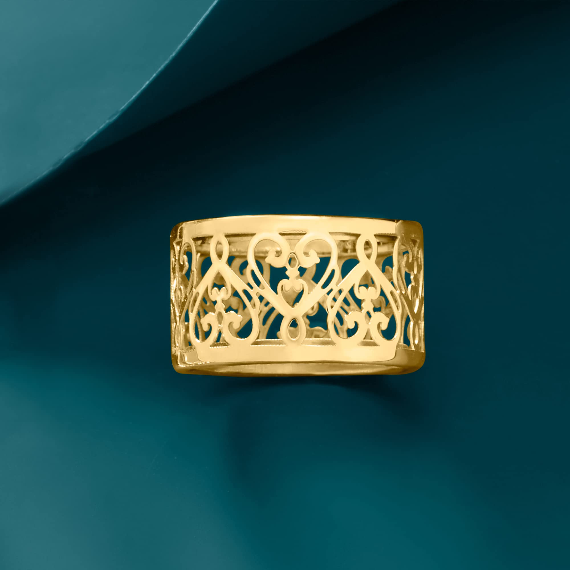 Ross-Simons Italian 14kt Yellow Gold Filigree Heart Ring. Size 10