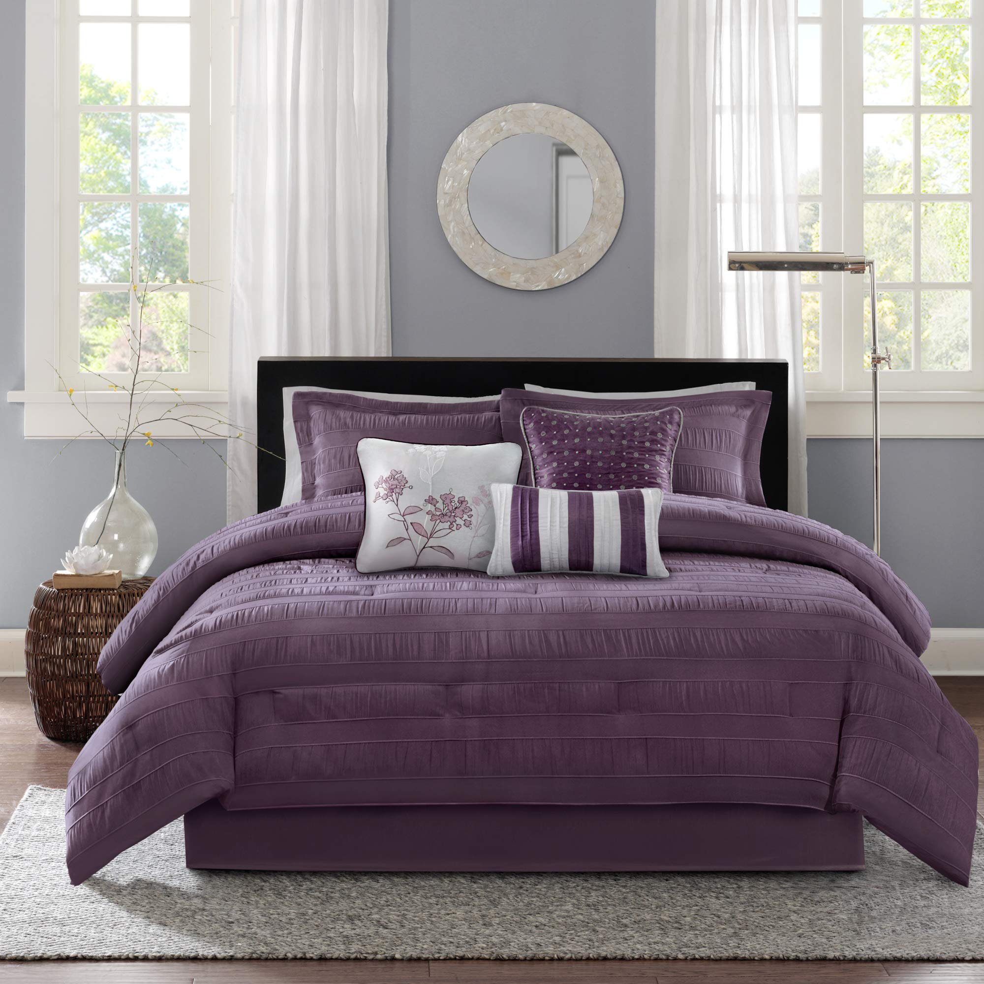 Madison Park Hampton Luxe Comforter Set-Modern Stitching Design All Season Down Alternative Cozy Bedding with Matching Shams, Decorative Pillow, King (104 in x 92 in), Plum 7 Piece