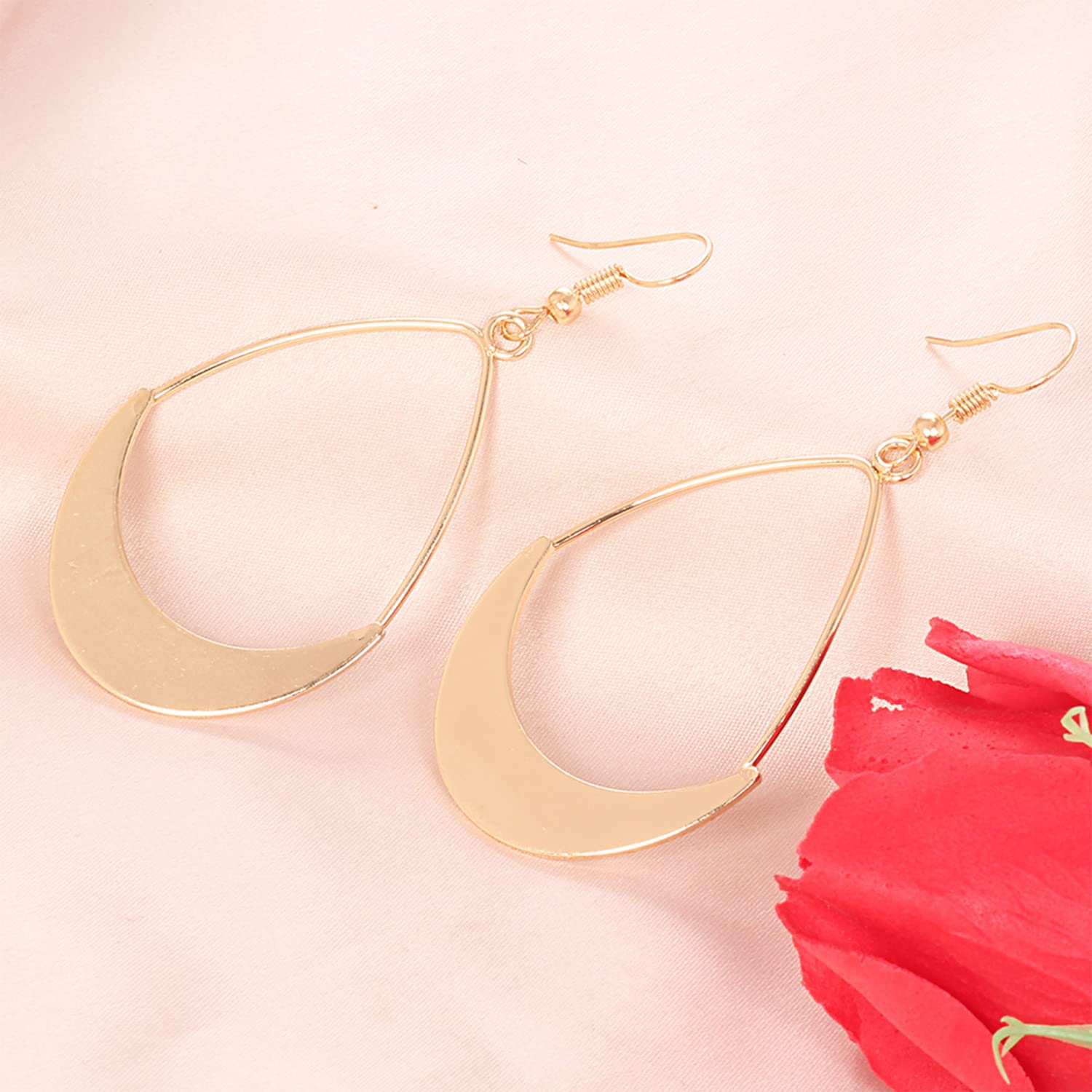 TIANHONGYAN Simple Lightweight Drop Dangle Earrings Boho Gold and Silver Teardrop Earrings for Women Jewelry Gifts (gold)