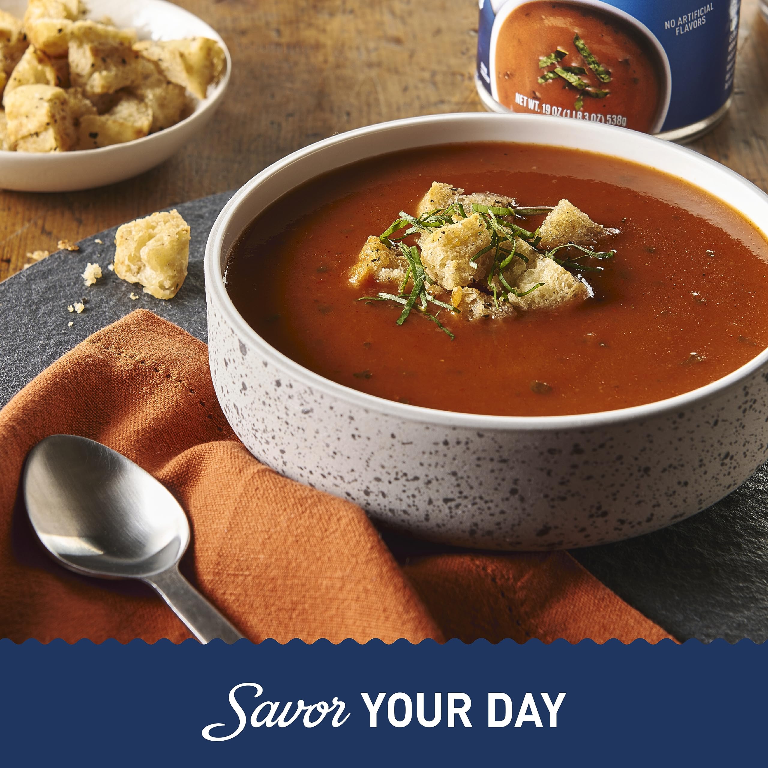 Progresso Tomato Basil Soup, Vegetable Classics Canned Soup, Gluten Free Soup, 19oz, Pack of 4