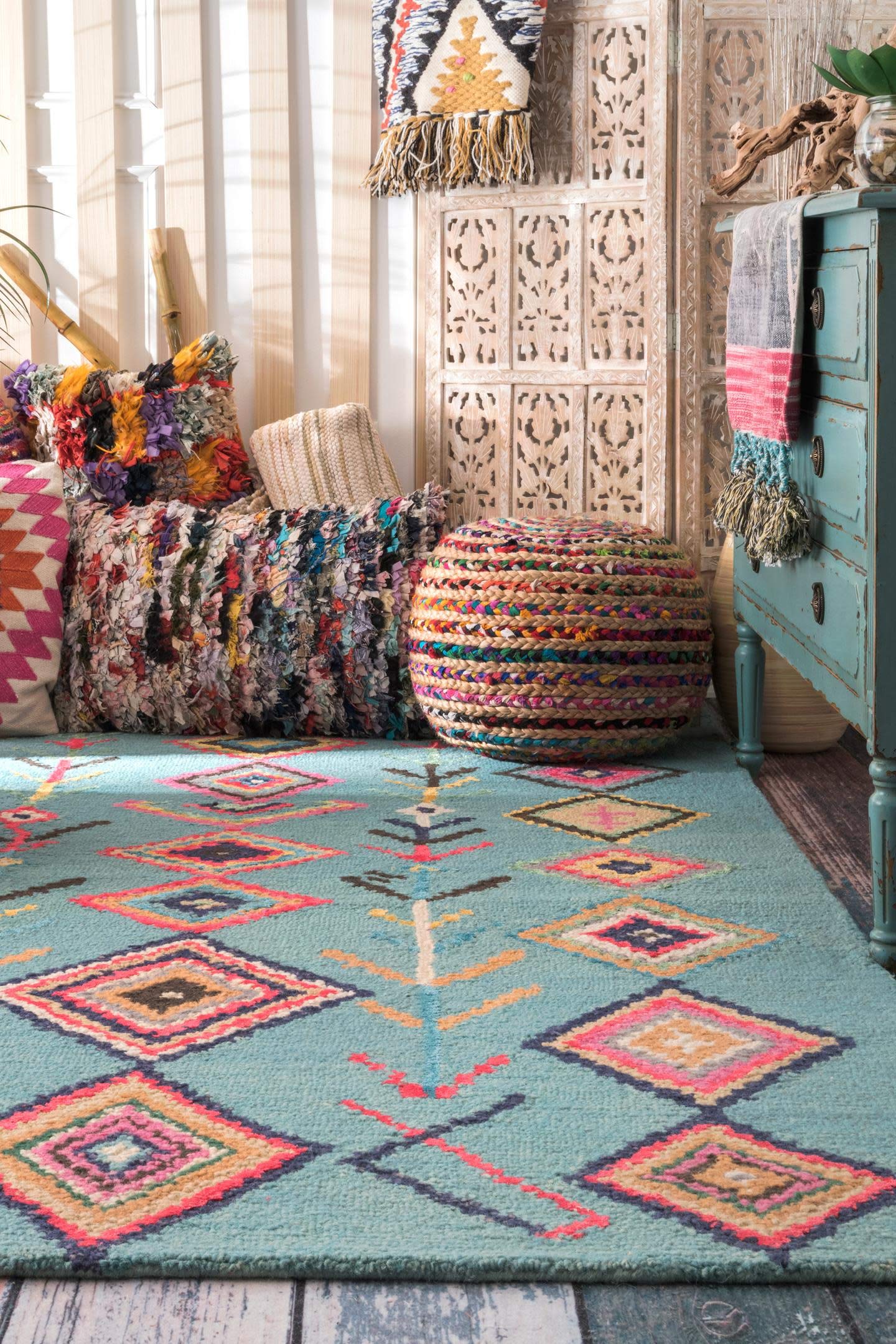 NuLOOM Hand Tufted Belini Area Rug, 4' x 6', Turquoise