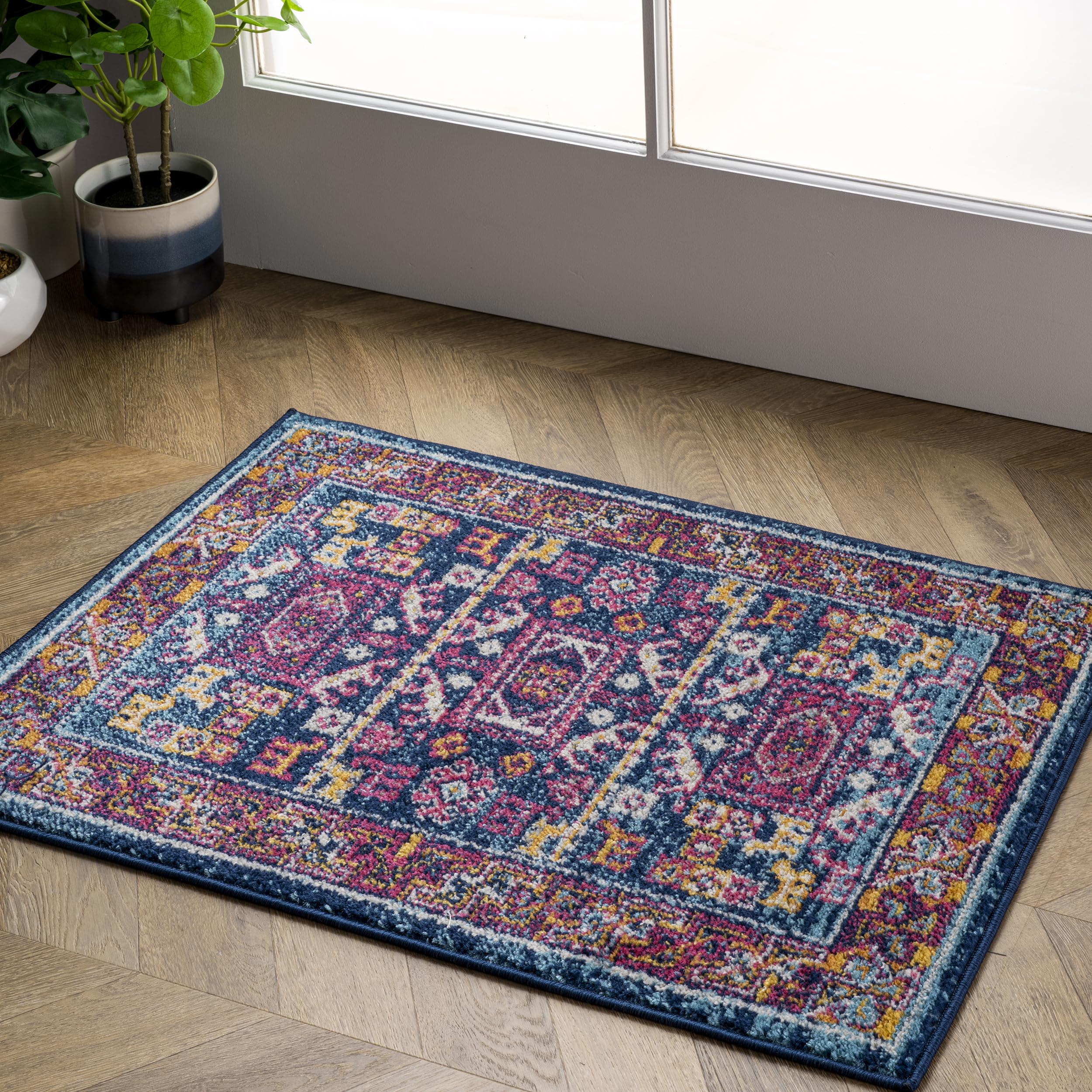 nuLOOM Vintage Lorena Tribal Accent Rug, 2x3, Navy