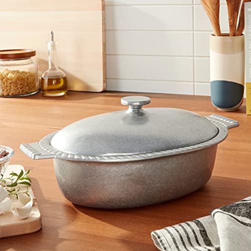 Wilton Armetale Gourmet Grillware Oval Chili Pot with Lid, 4-Quart