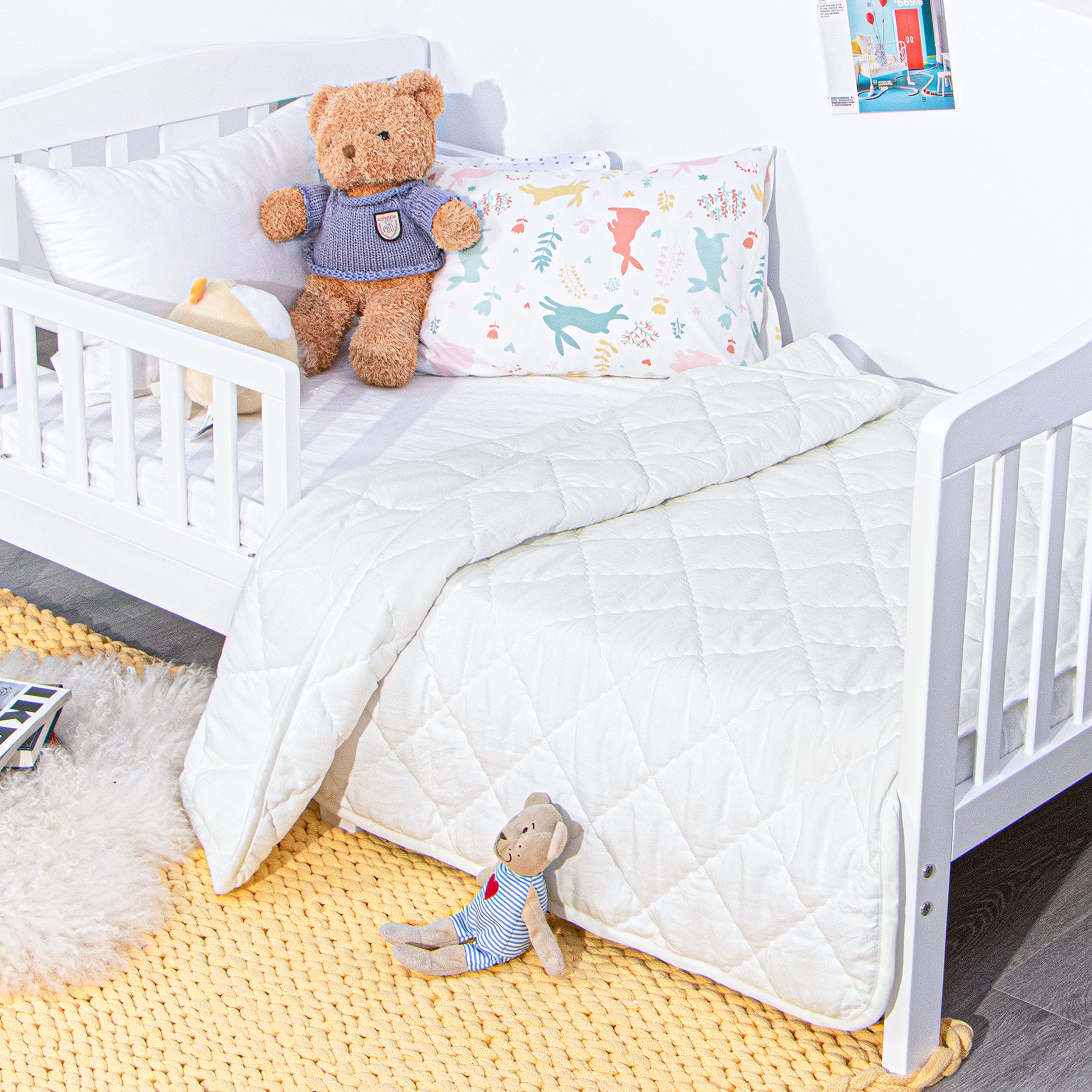NTBAY Down Alternative Toddler Comforter, Lightweight and Warm Solid Color Baby Crib Quilted Blanket, 39x47 inches, White