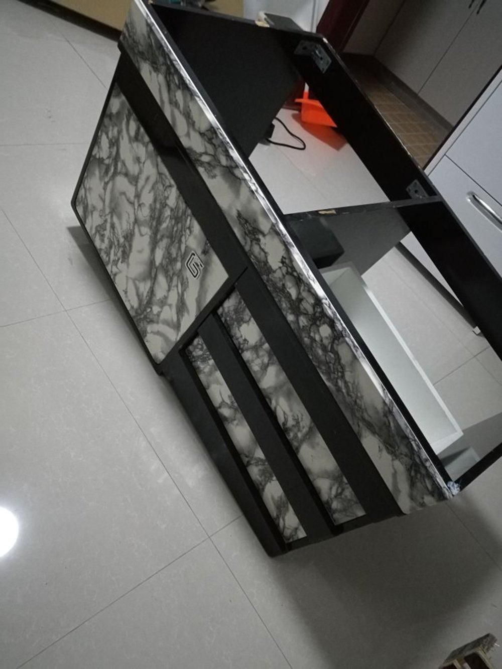 Self Adhesive Black White Gloss Marble Vinyl Shelf Liner Wall Paper for Kitchen Countertop Cabinets Backsplash Wall Crafts Projects (24 by 117 Inches)