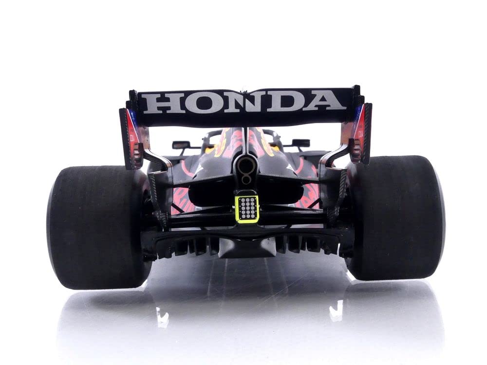 Minichamps 110211433 1:18 Red Bull Racing Honda RB16B-Max Verstappen-Winner Dutch GP 2021 Collectible Miniature Car, Multicoloured