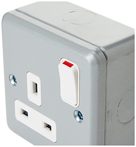 MK Metalclad Plus K2977 ALM 13 amp 1-Gang Double-Pole Switch Socket