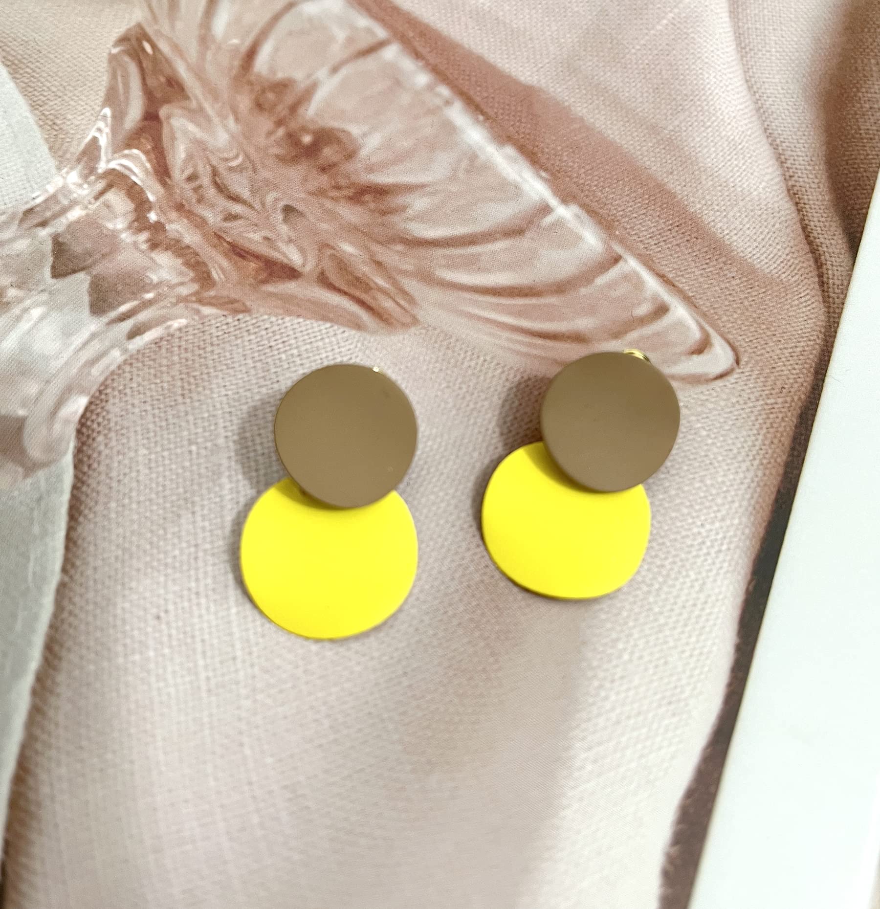 WAINIS 12 Pairs Statement Drop Dangle Earrings for Women Geometric Shell Round Dangle Drop Earrings Fashion Jewelry Gift