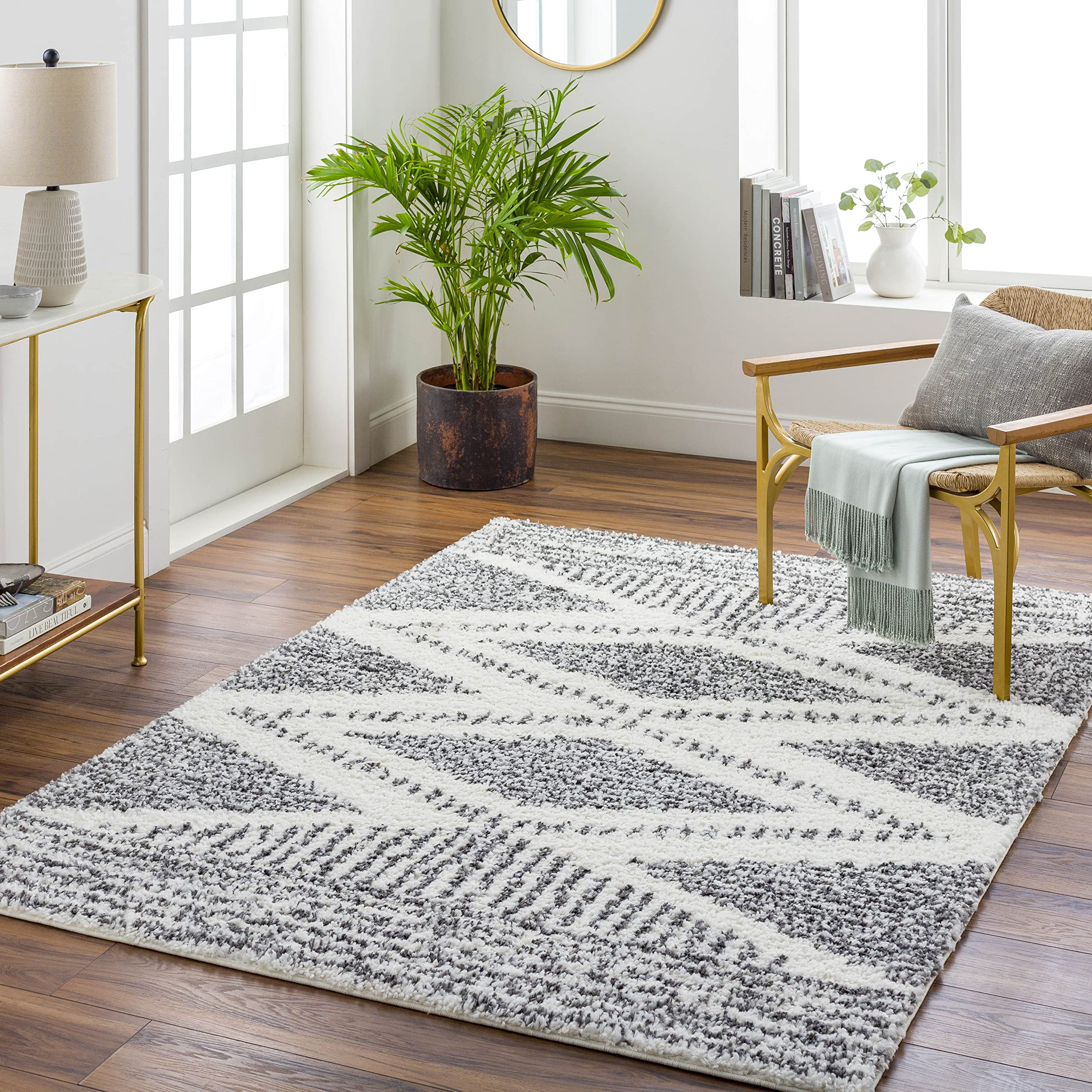 Mark&Day Area Rugs, 5x7 Gever Global Shag Charcoal Area Rug, Grey Cream White Carpet for Living Room, Bedroom or Kitchen (5'3" x 7'3")