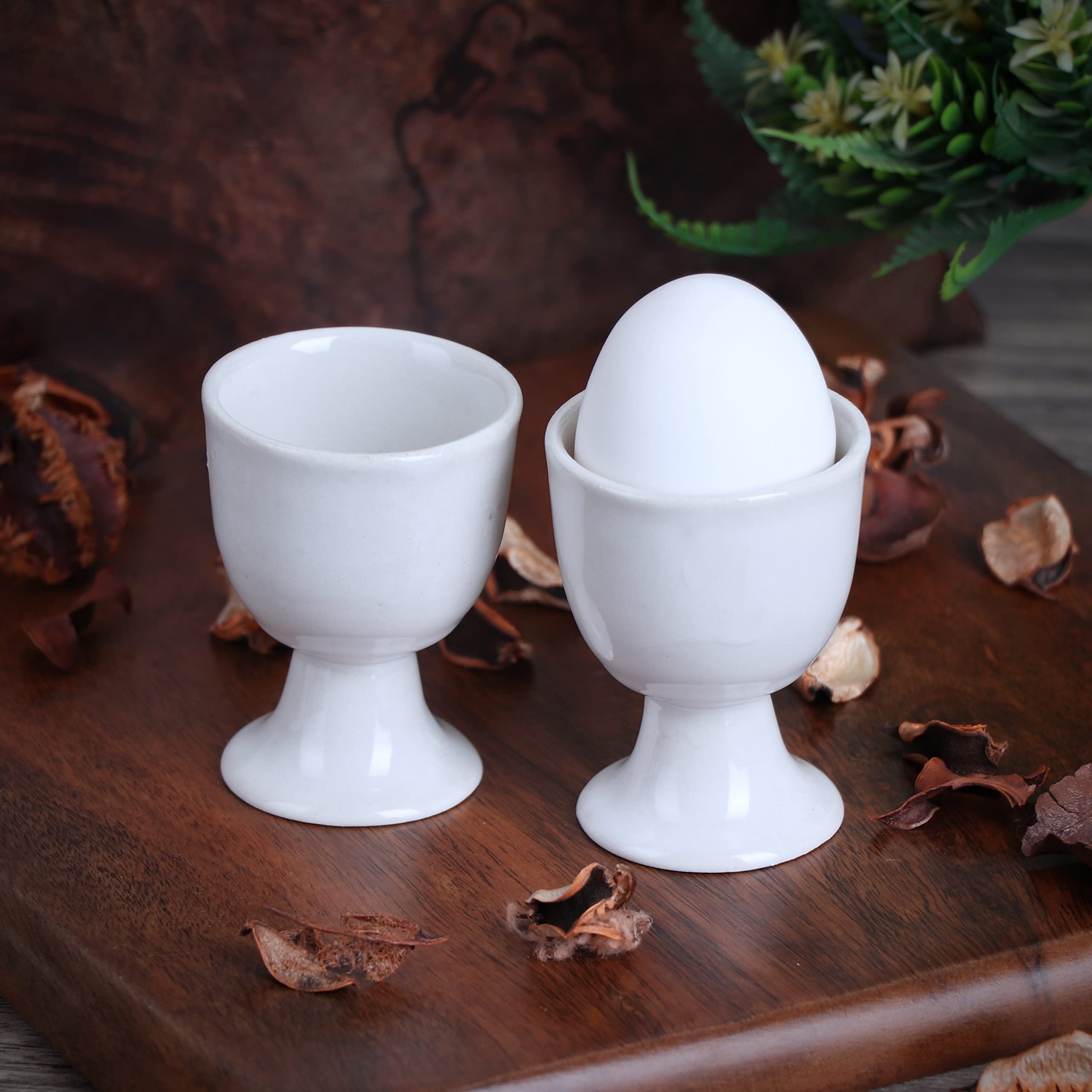 Soft Boiled Egg Holder | Ceramic Egg Cup Set | Ceramic Egg Holder Pottery Housewarming Gift set of 4 (White)