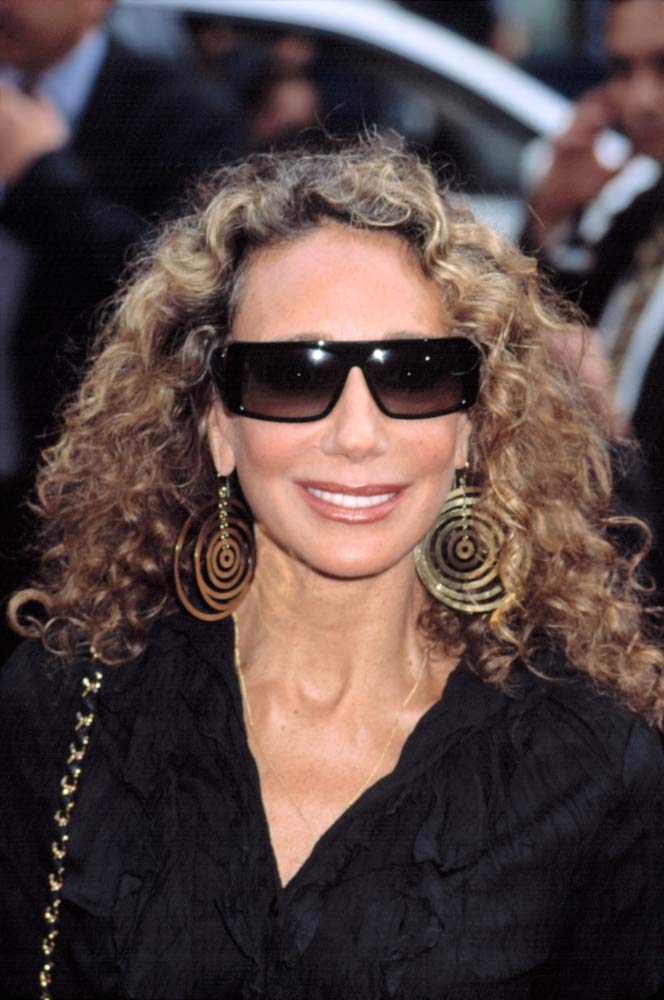 Posterazzi Poster Print Collection Marisa Berenson at Premiere of City by The Sea Ny 8262002 by Cj Contino Celebrity (16 x 20)