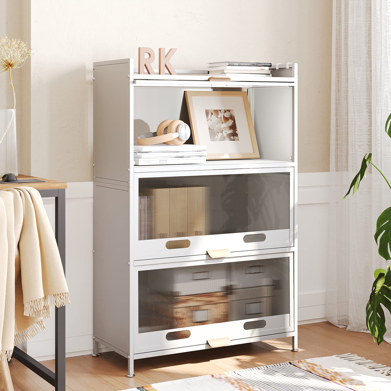 NETEL Kitchen Bakers Rack, Microwaves Rack Storage Rack 4 Tiers, Kitchen Microwave Stand with 4 Hooks,Kitchen Storage Shelf Rack for Spices, Pots and Pans, with of Brakeable Casters - White