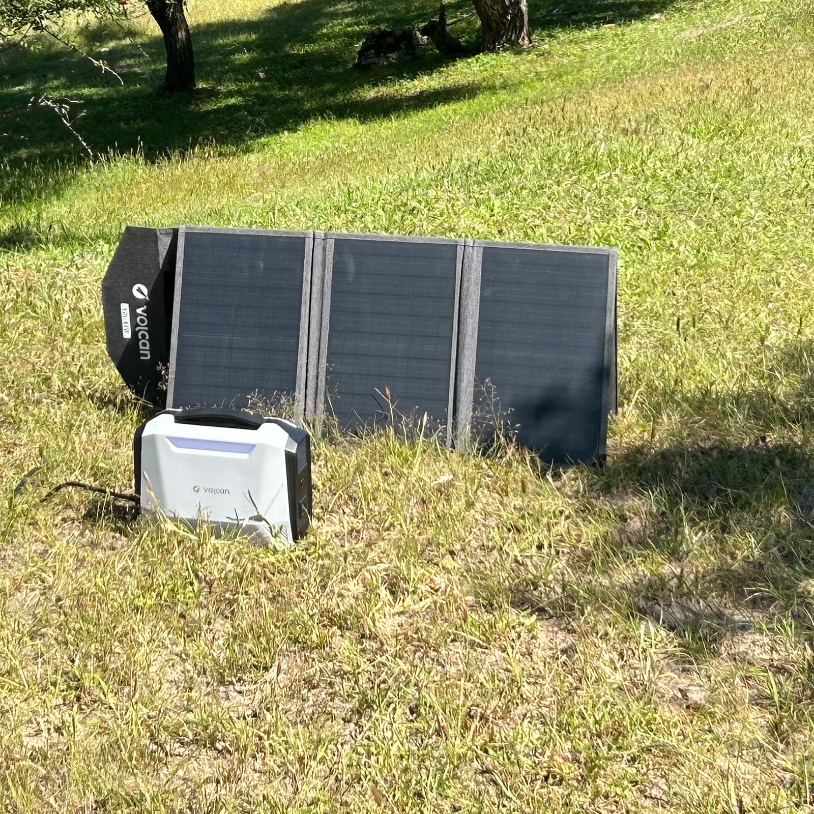 Portable Power Station - Outdoor Generator with Solar Panel 120W - 3000 Cycles, 1.8-Hour Fast Charging - Lightweight Solar Generator - Ideal for Tailgating and Outdoor Events