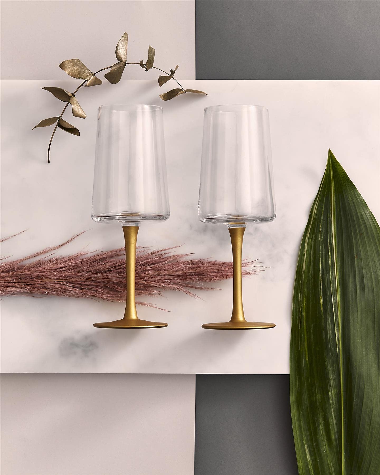 Spode Creatures of Curiosity Collection Gold Stem Wine Glasses Set of 2, Long Stem Rosé, Red and White Wine Glass, 12-Ounce Cup, Glass Stemware with Gift Box