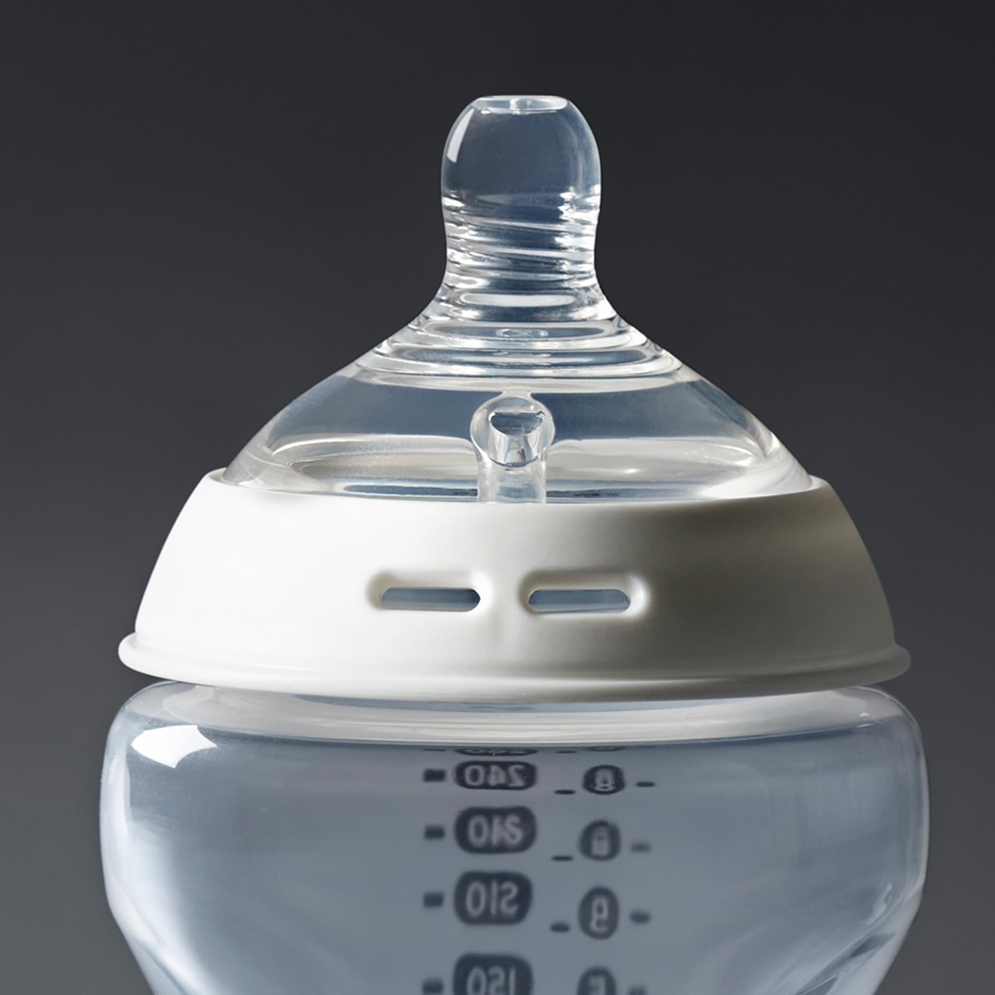 Tommee Tippee Natural Start Baby Bottle Nipples, Fast Flow, 6+ Months, Breast-Like for a Natural Latch, Anti-colic Valve, Soft Silicone, Pack of 6