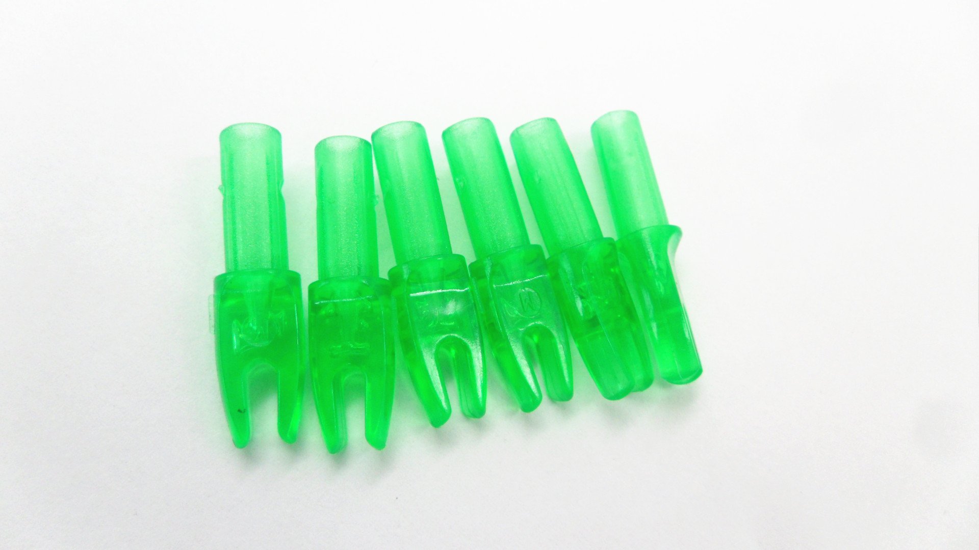PA 30pcs Archery Green Arrow Nocks Internal fit Shaft ID 6.0mm Plastic Nock Push-in Nock Hunting Use