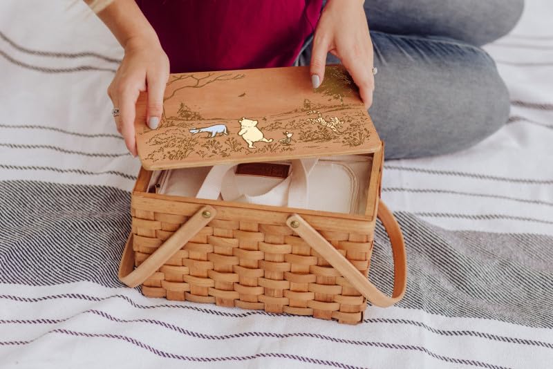 PICNIC TIME Disney Winnie the Pooh Poppy Personal Picnic Basket, Insulated Lunch Bag, Retro Lunch Box, (Beige)
