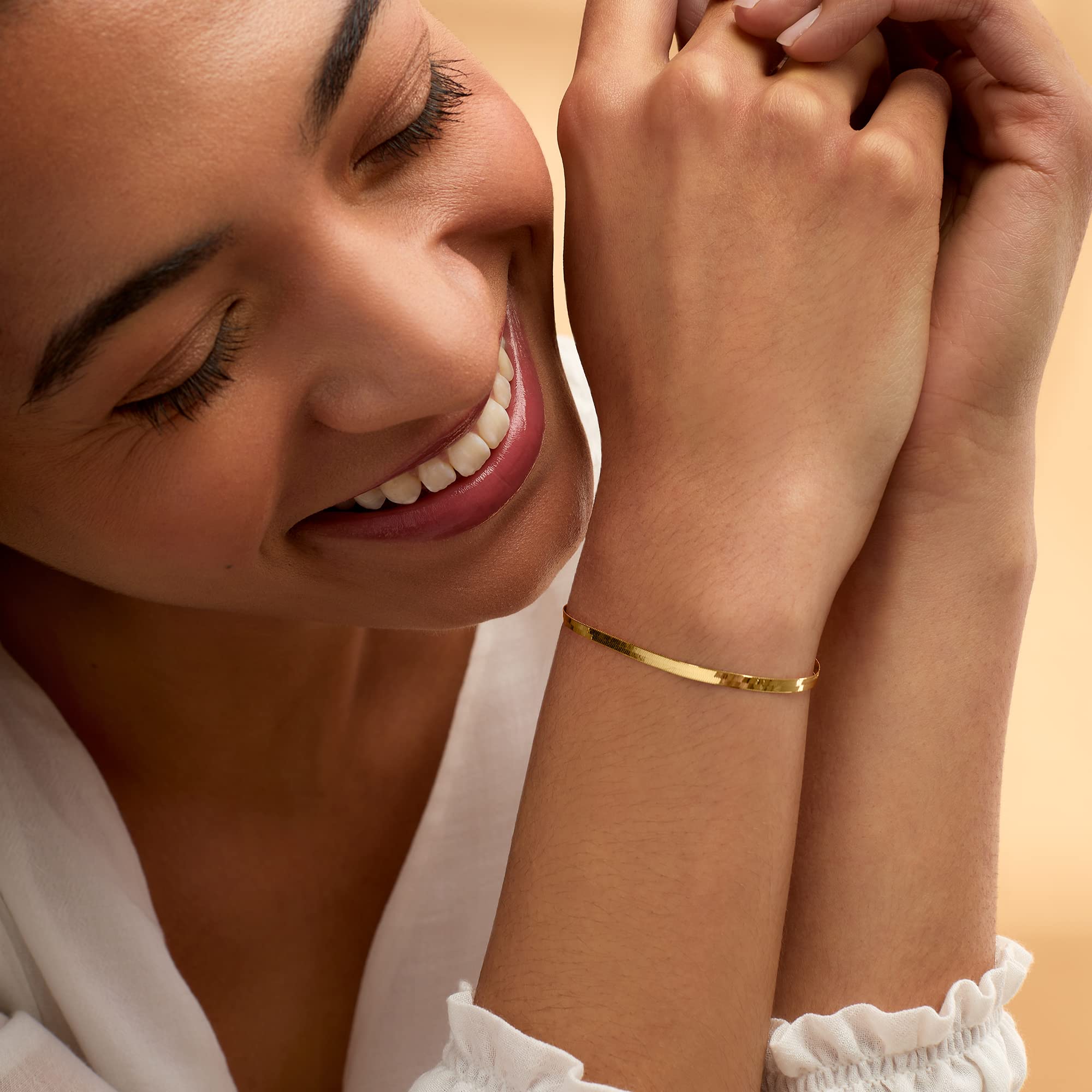 Ross-Simons RS Pure 3mm 14kt Yellow Gold Herringbone Bracelet. 7 inches