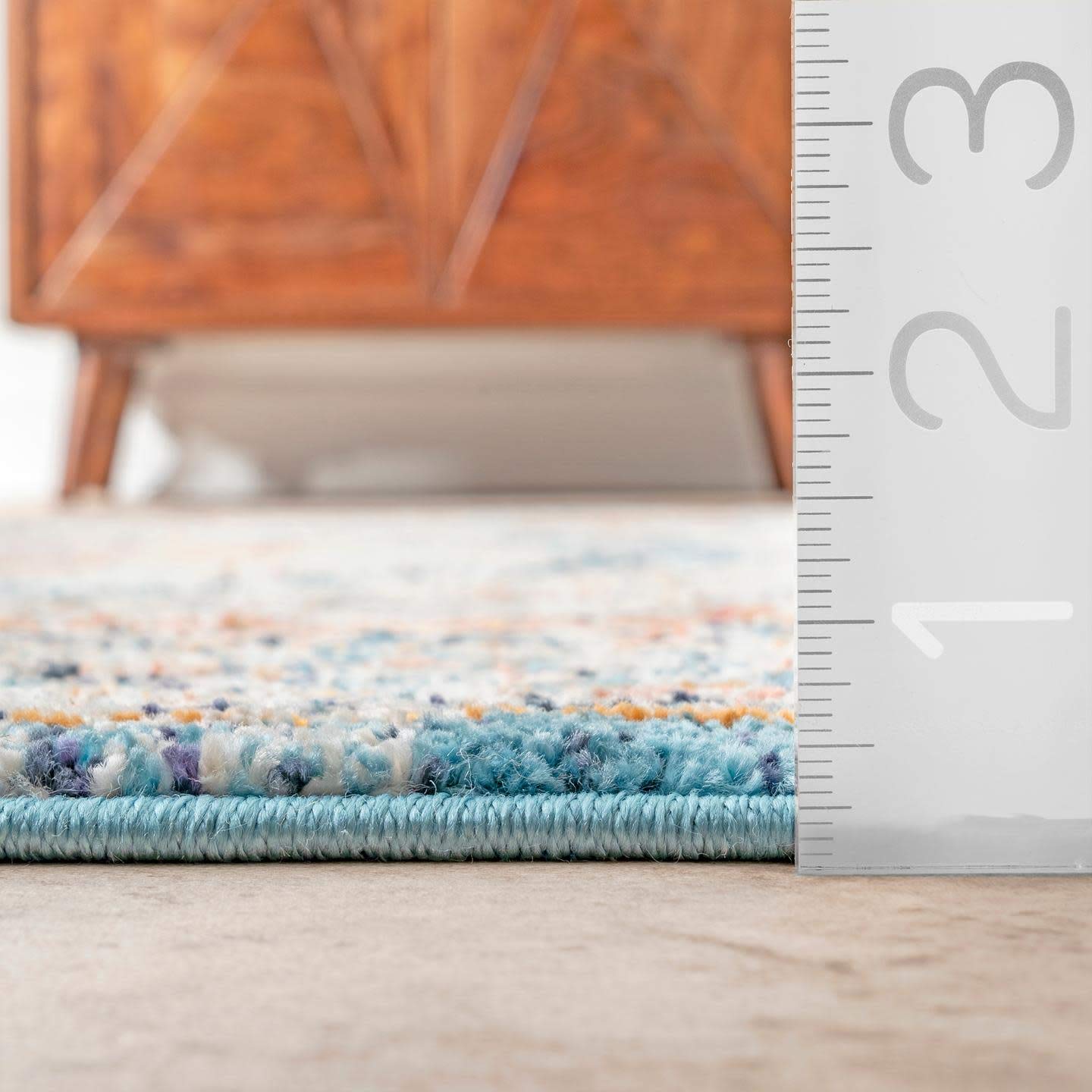 nuLOOM Brynn Petalled Medallion Area Rug, 8x10, Beige