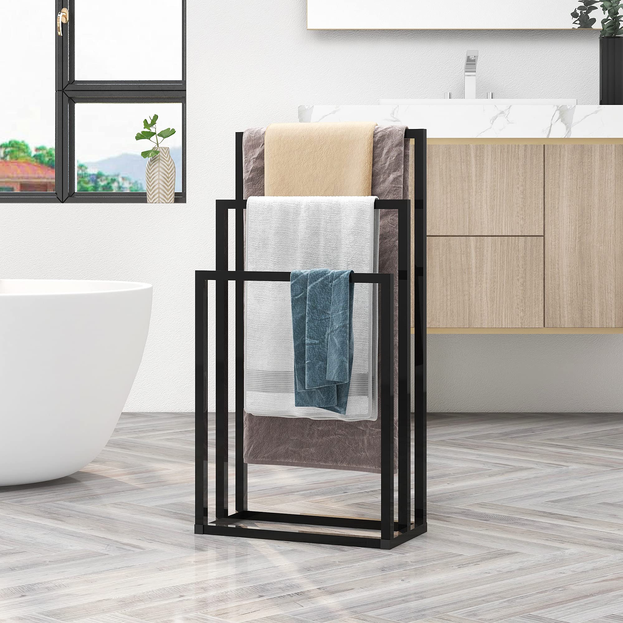 Metal Freestanding Towel Rack, 3 Tier Bathroom Towel Rack, Freestanding Towel Rack, Blanket Ladder Rack, Oversized Bath Towel Drying and Display Rack (Black)