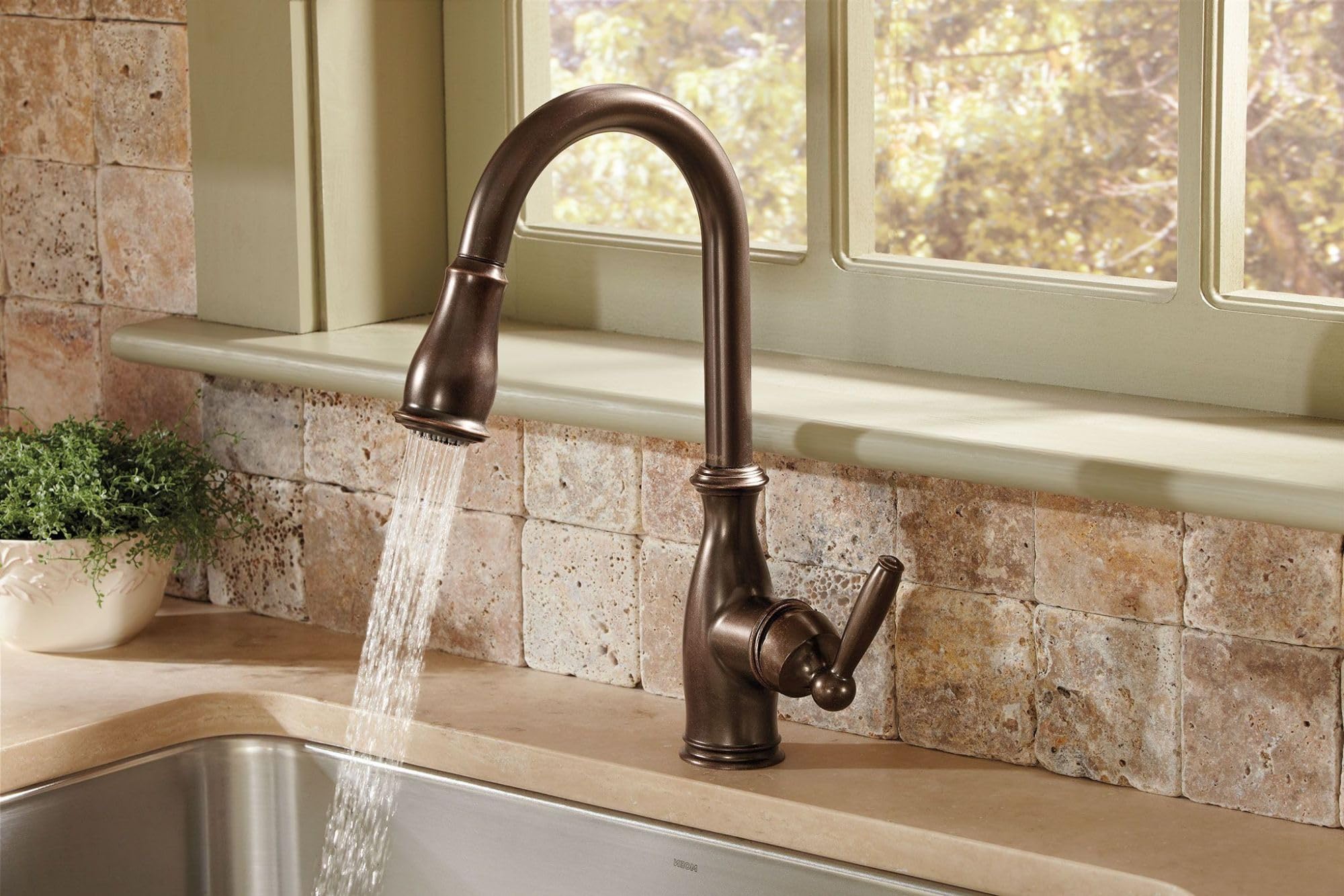 Moen Brantford Oil Rubbed Bronze One-Handle Pulldown Kitchen Sink Faucet Featuring Power Boost and Reflex Retractable Docking System, Traditional Kitchen Faucet with Sprayer, 7185ORB