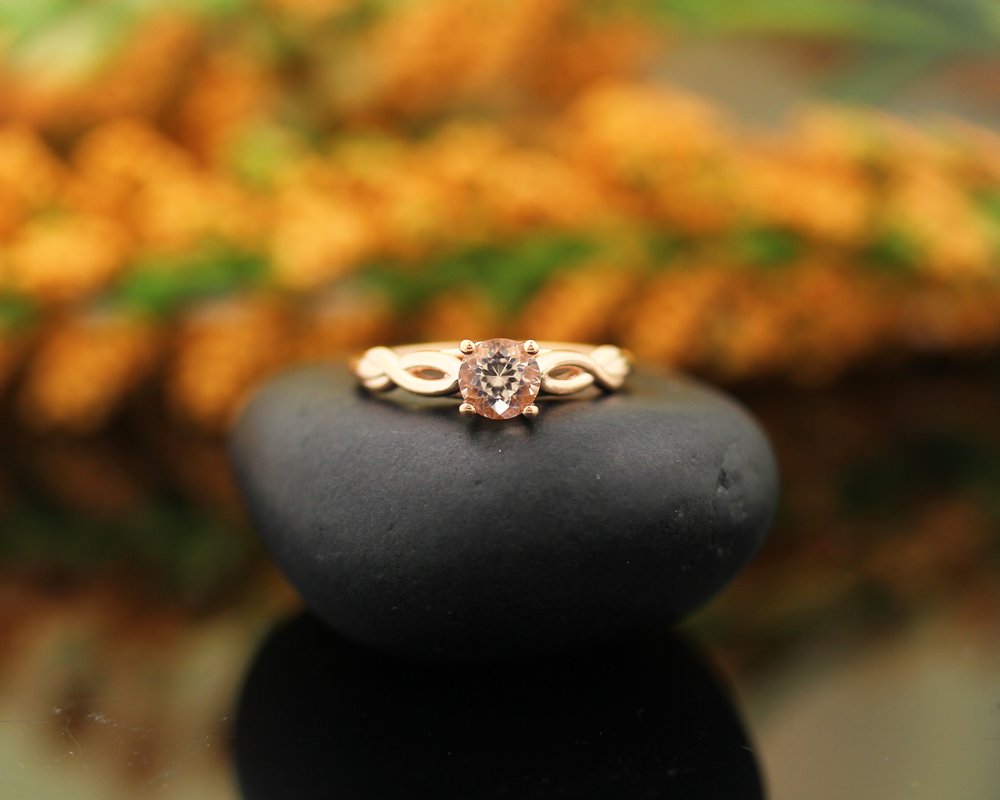 Natural Moragnite Infinty Style Solitaire Engagement Ring in 10K Rose Gold (5.5, 0.45)