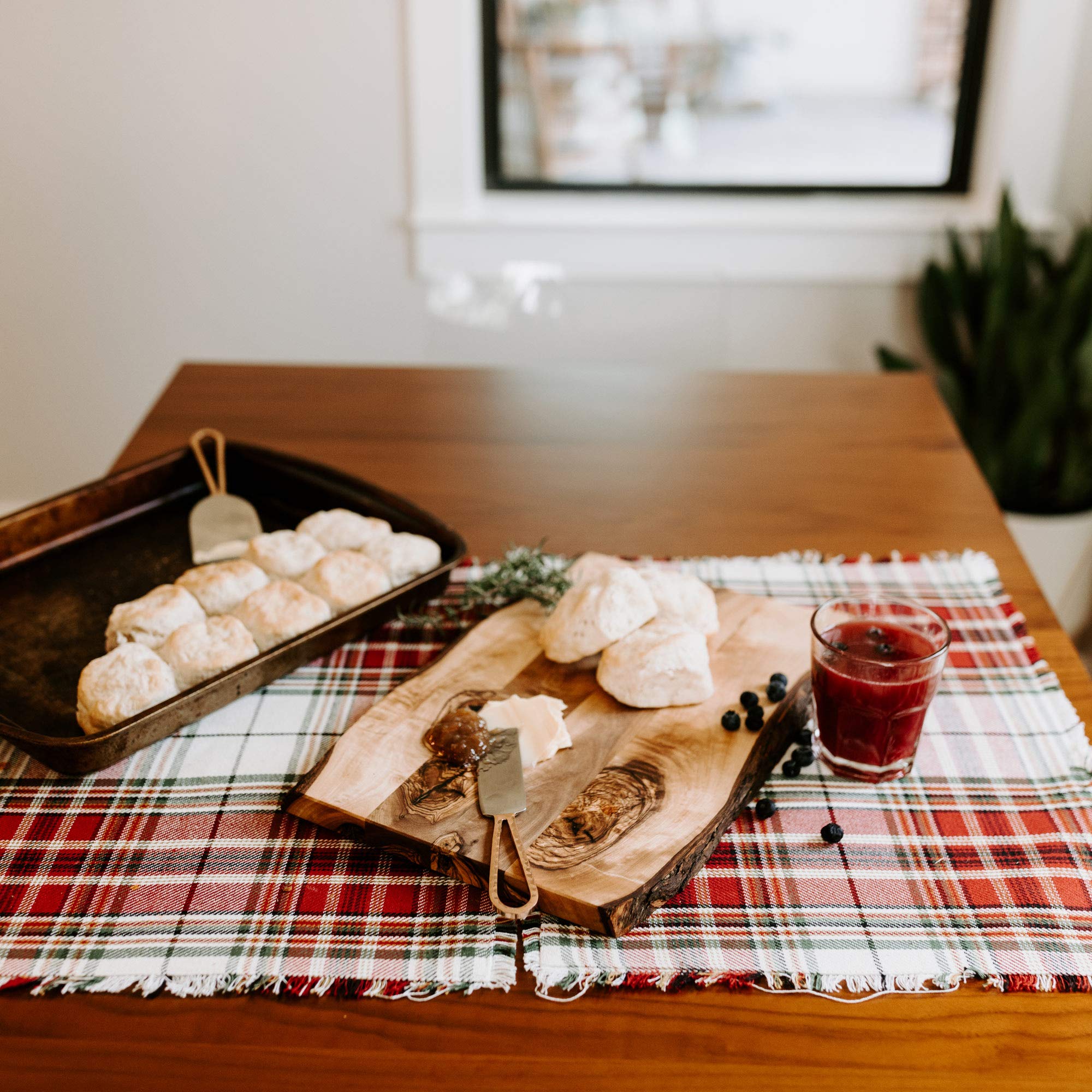 Tramanto Farmhouse Wooden Serving Board with Bark, Rustic Olive Wood Platter 15 x 10 Inch