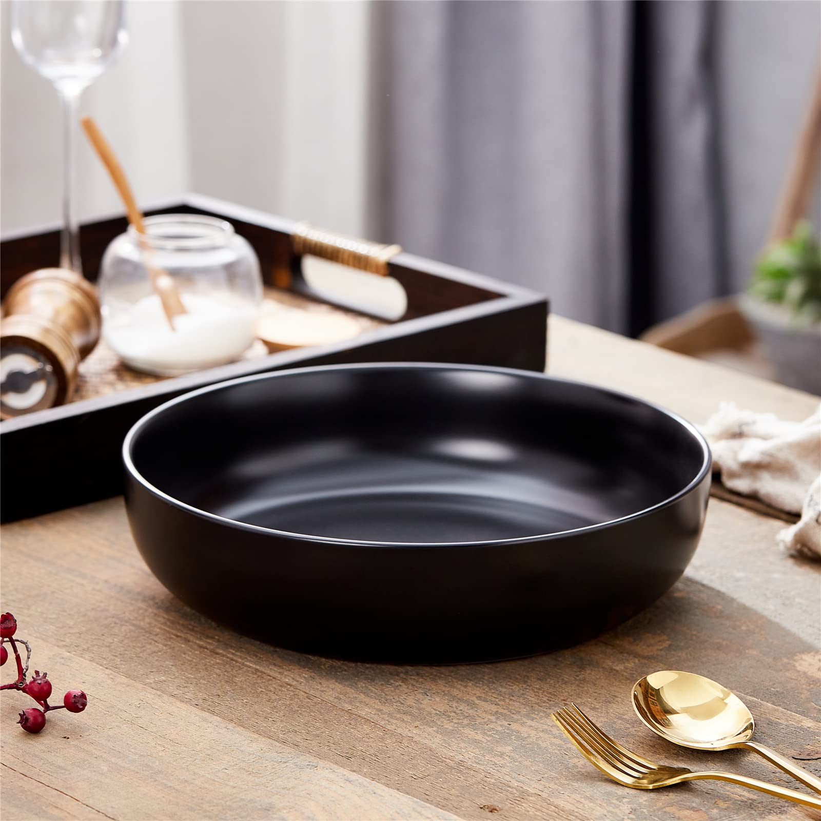 Swuut 10" Large Serving Bowl, 2.8 Quart Big Salad Bowl, Porcelain White Pasta Bowl, Sturdy Mixing Bowls, Matte Soup Bowl for Family Kitchen,Microwave & Dishwasher Safe (Black)
