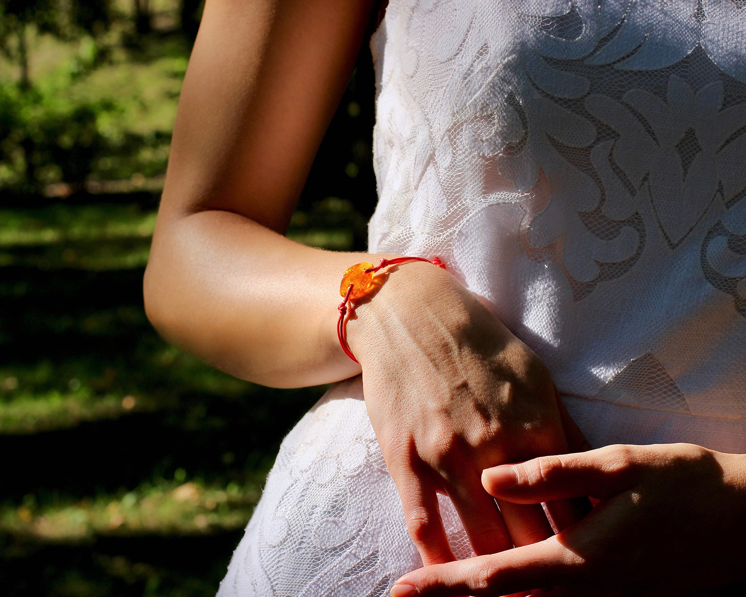 Unisex Bracelet with Unpolished Baltic Amber Stone, Handmade Gemstone Jewelry, Adjustable, wrist size 5.9-8.7 in