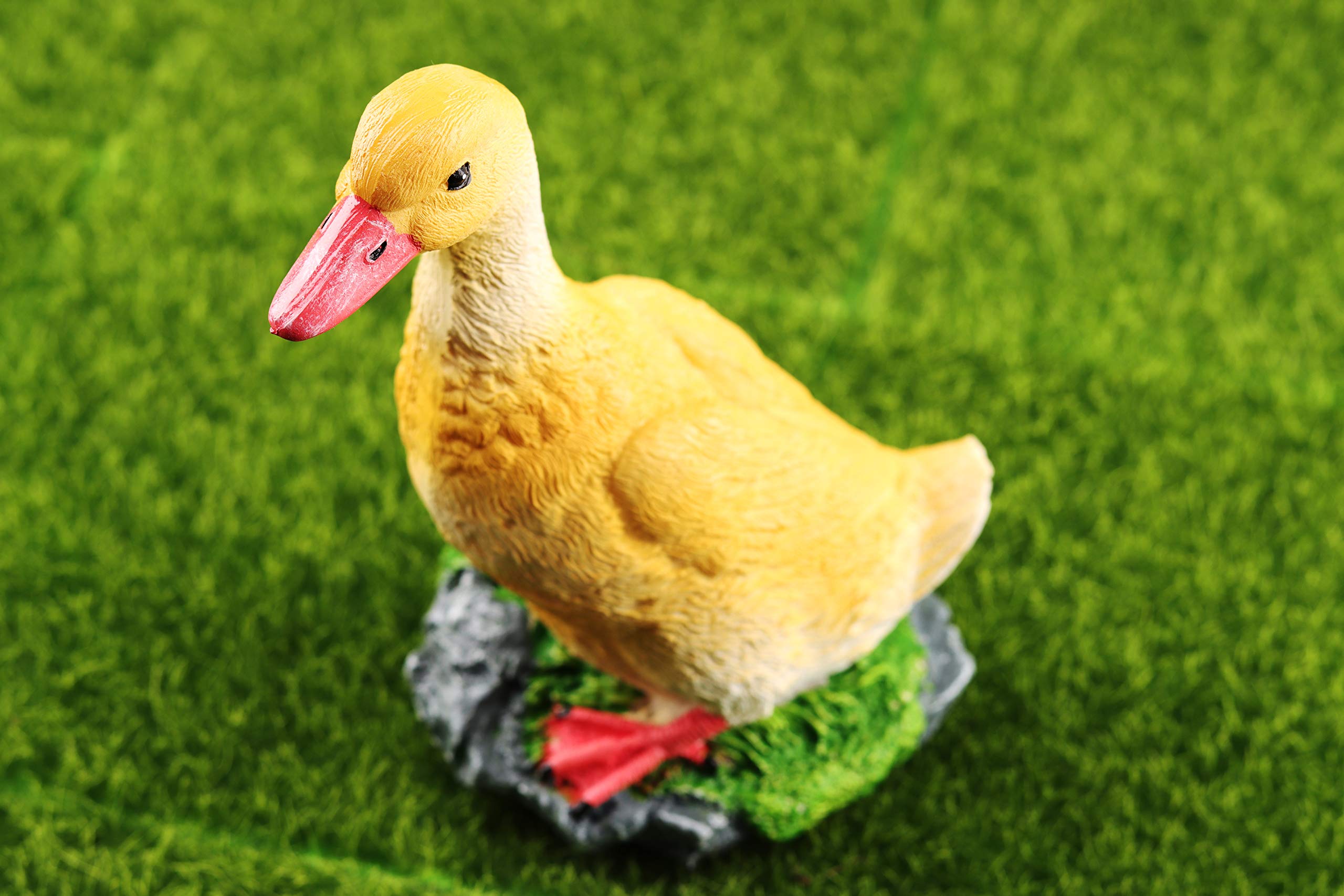 Rich Boxer Simulation Duck Figurine Resin Duck Decor Artificial Duck Model Duck Statue for Garden Pond Decoration Art Crafts Statues(Yellow)