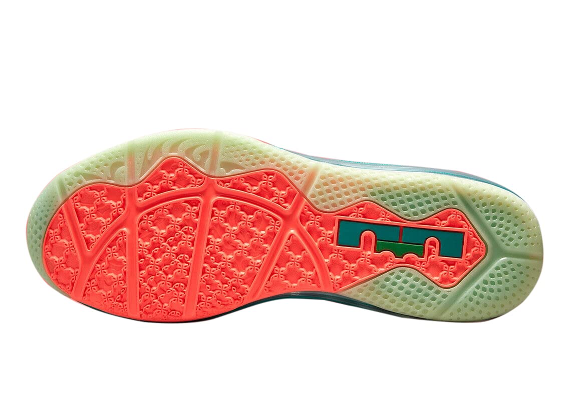 Nike mens Lebron 9 Low Lebonald Palmer 2022 Limited Edition, Lime/Green/Sunset, 10.5