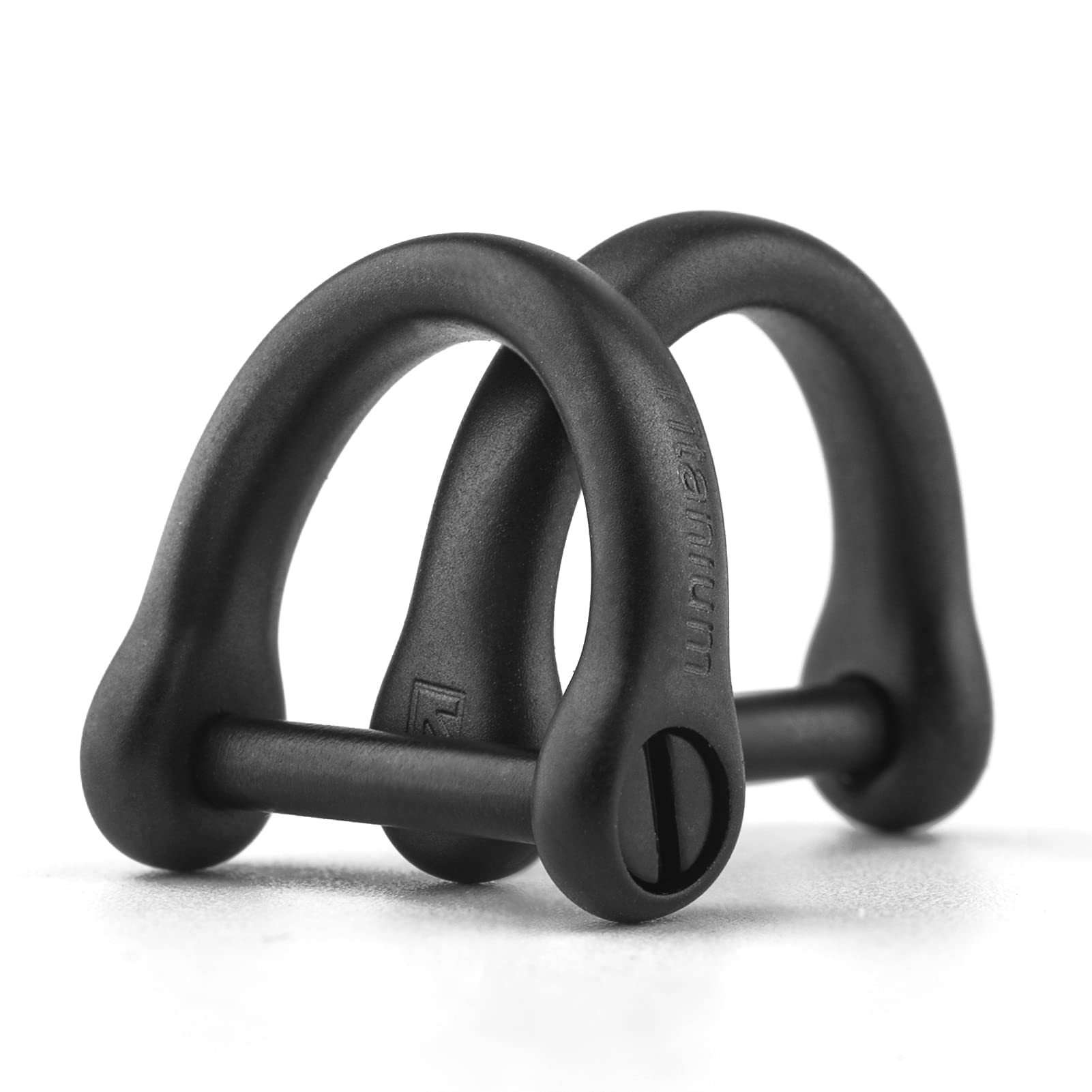 TISUR Titanium Key Ring,D-Rings Key Rings for Keychains Heavy Duty with Screw Shackle, Car Key Chain Ring for Men and Women 2 Pcs (Black Matte L)