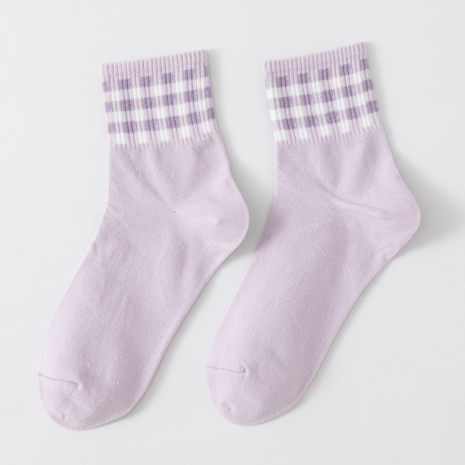 Tynelles 5 Pairs Cotton Socks for Women Comfortable Fashion Athletic Crew Socks With Cute Graphic Print, Multicolour, One Size
