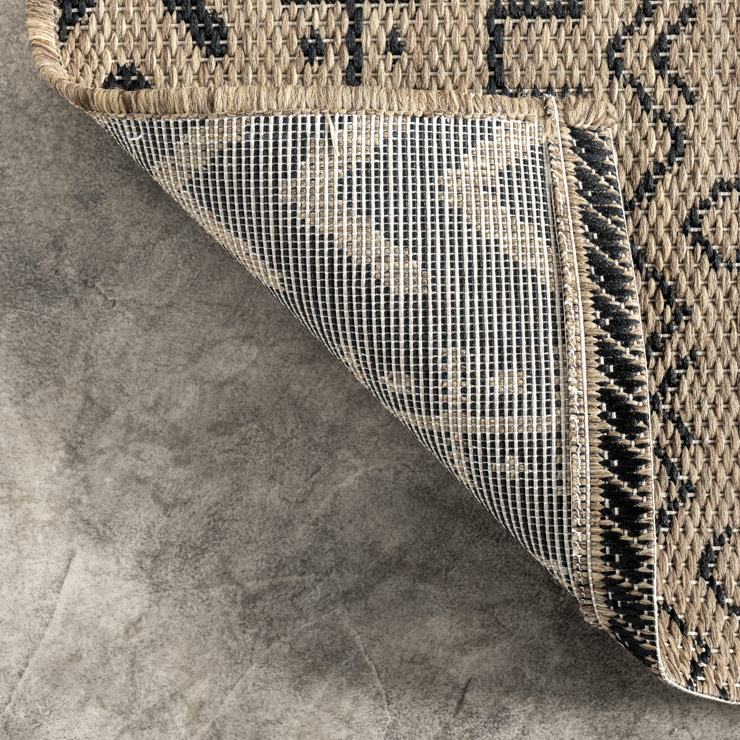 nuLOOM Outdoor Jamie Area Rug, 6x9, Brown