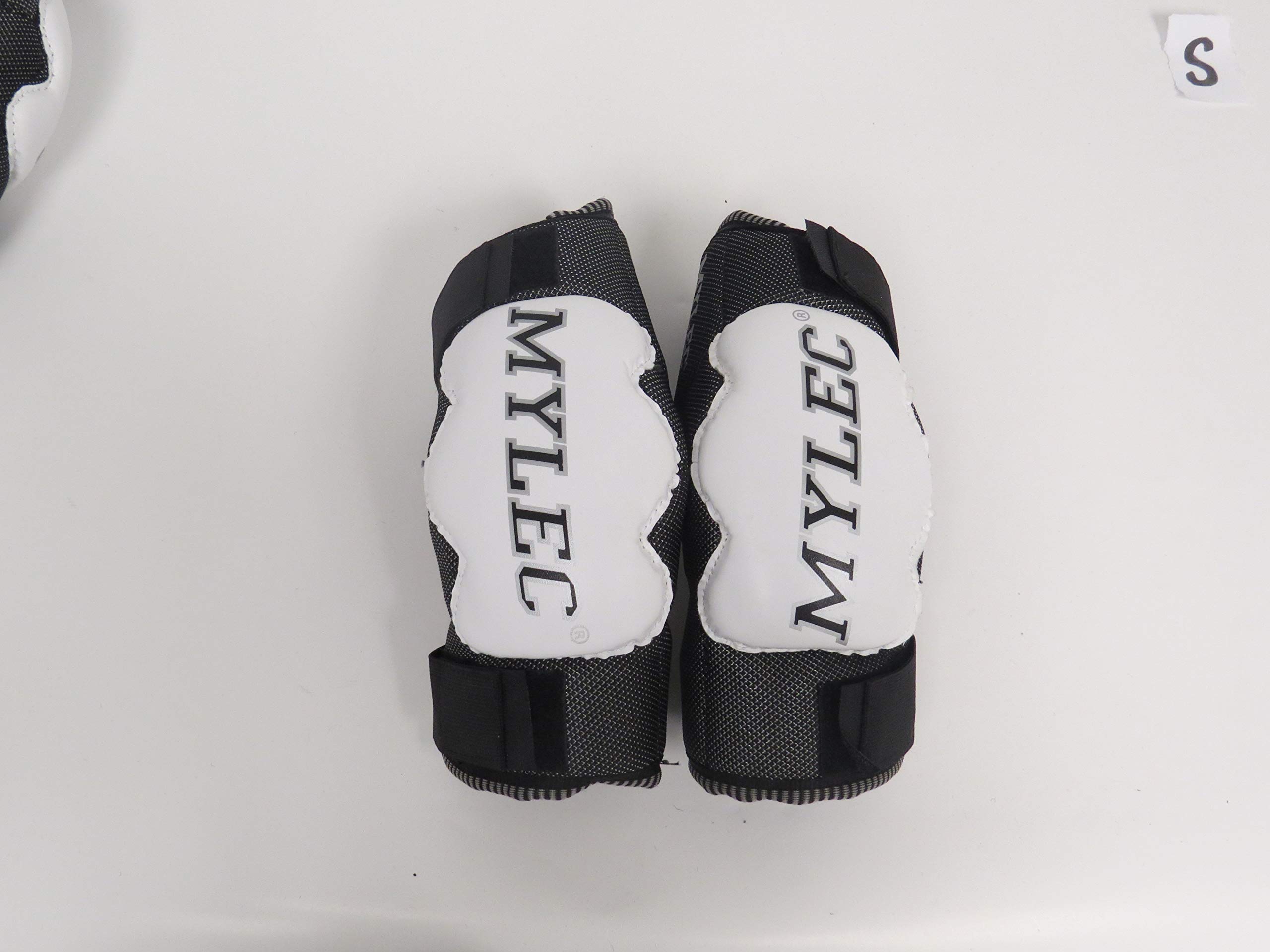 Mylec Player's Set, Black/White/Blue, Medium