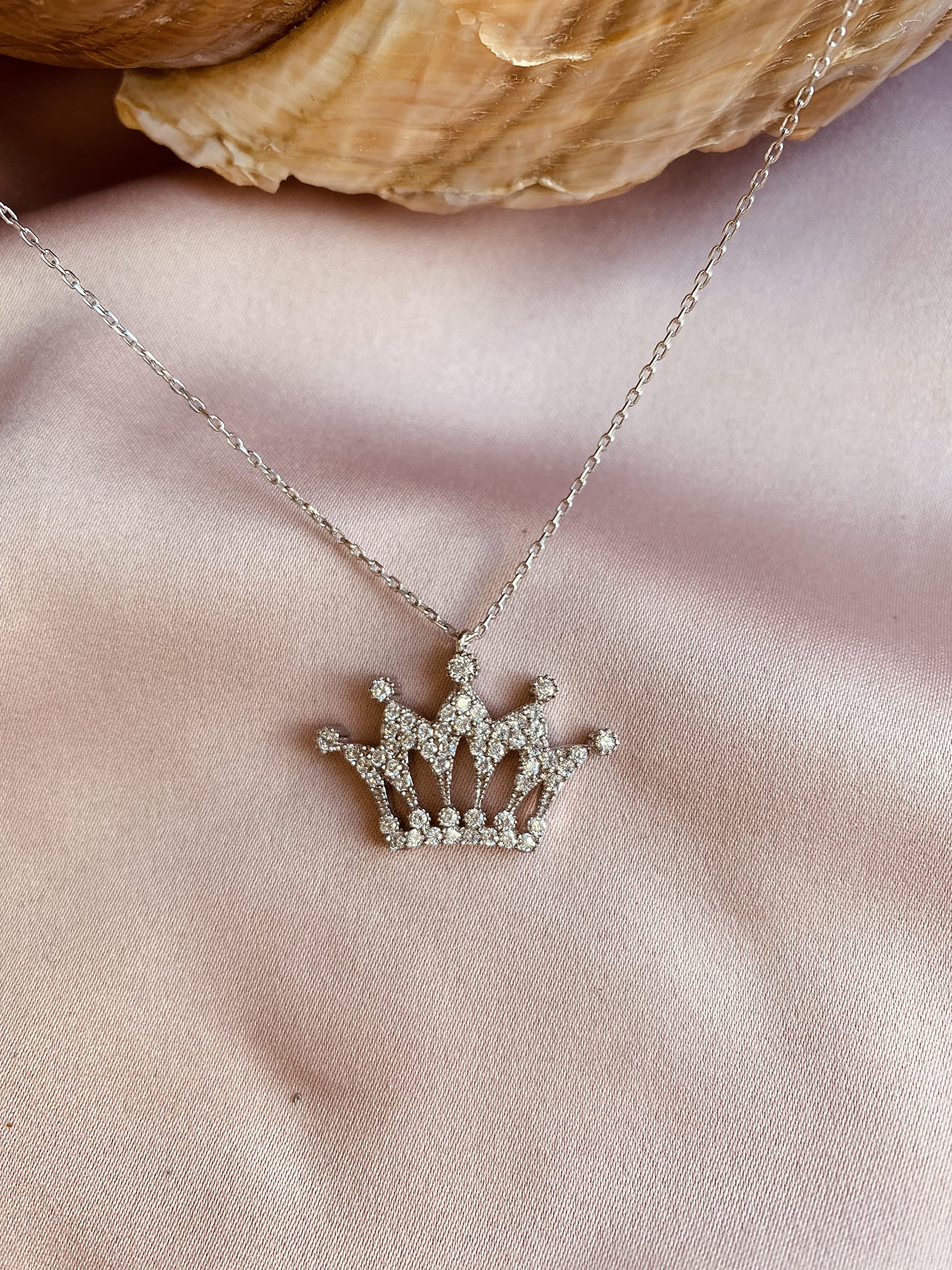 Queen Crown 925 Sterling Silver Pendant Necklace (Sterling Silver)