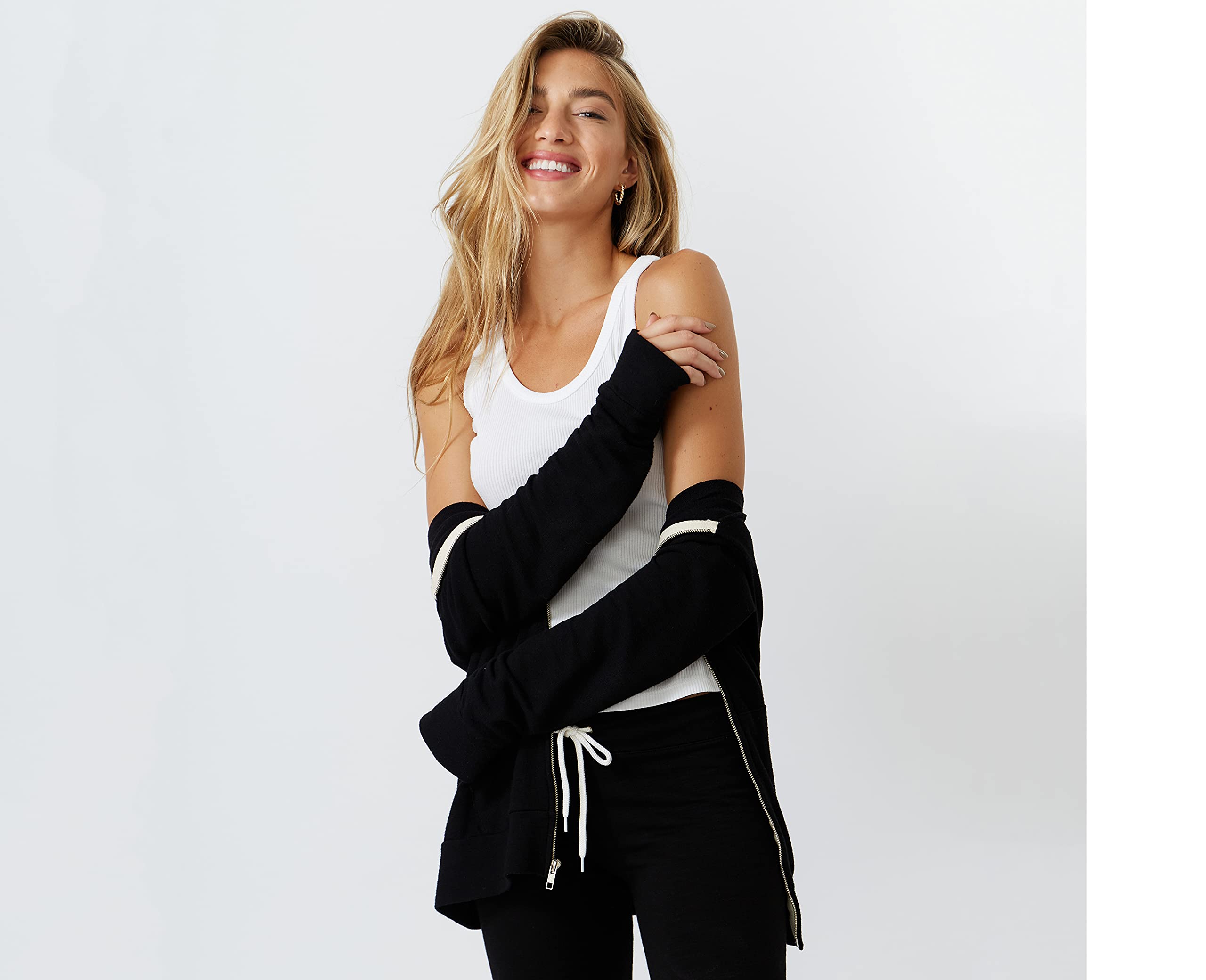 Monrow Women's Super Soft Zip Up Hoody, Black, M