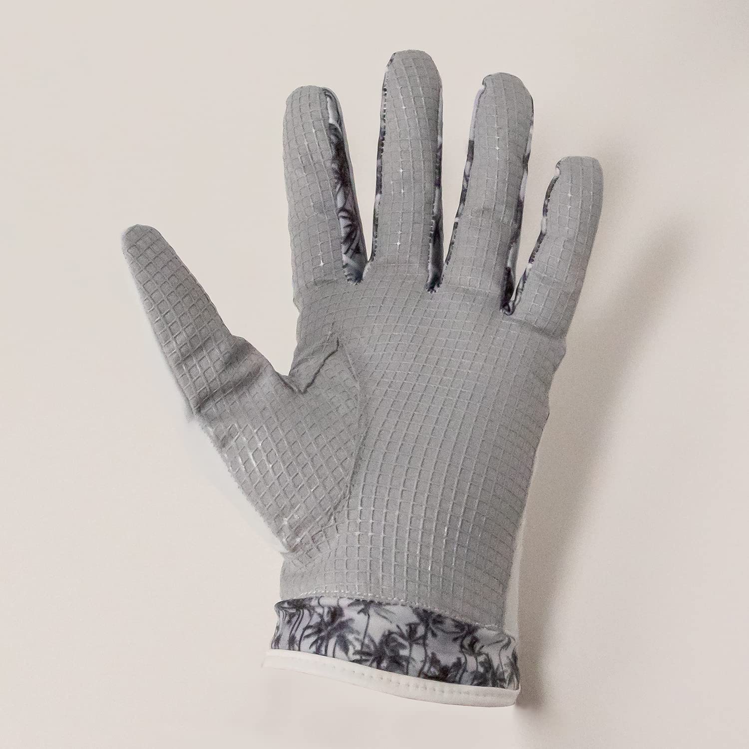 Simple Swing Golf Glove – Cabretta Leather W/ Silicone Gel Grip Extra Stability and 2X Durability Prevents Tears Slips from Sweaty Hands, Men’s Left Hand & Right (Medium, Left), White, Black, Grey