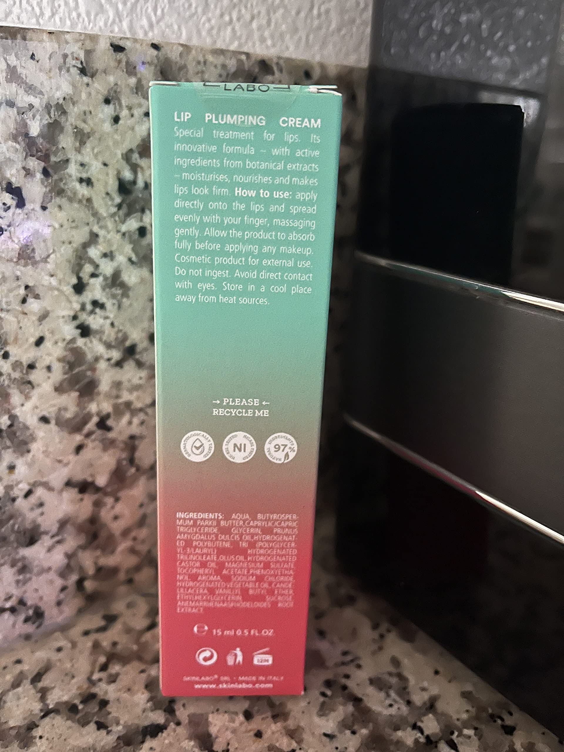 Skin Labo Super Puffy Lips