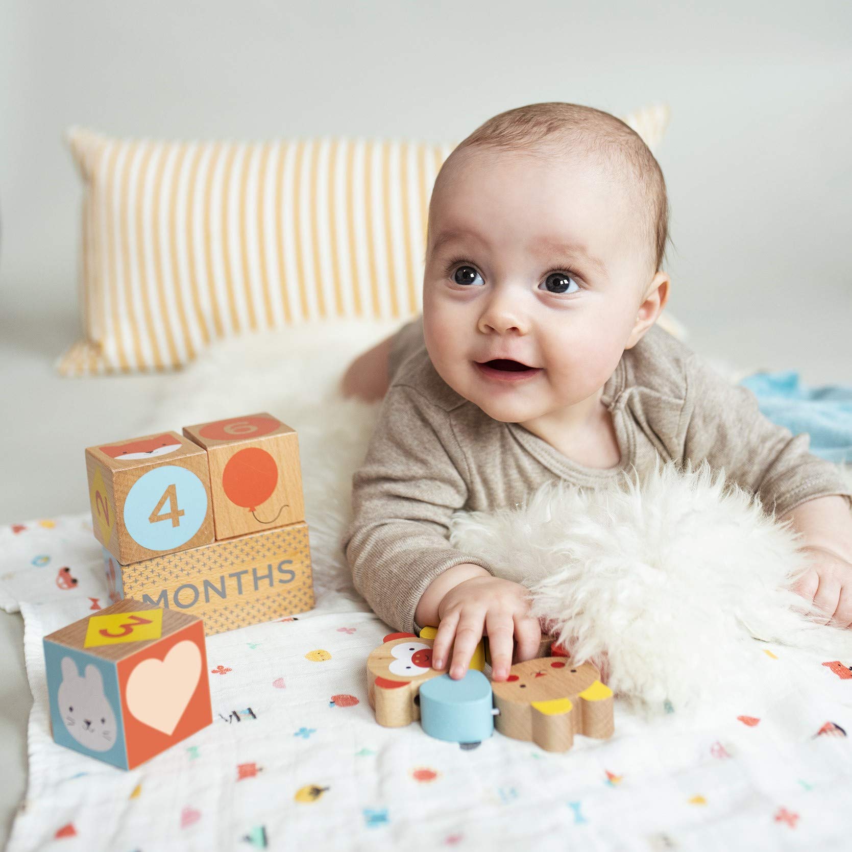 Petit Collage Baby Milestone Blocks Photo Props for Months, Weeks, Years – Numbered Wooden Blocks, Baby Props to Capture Baby’s Growth Over Time