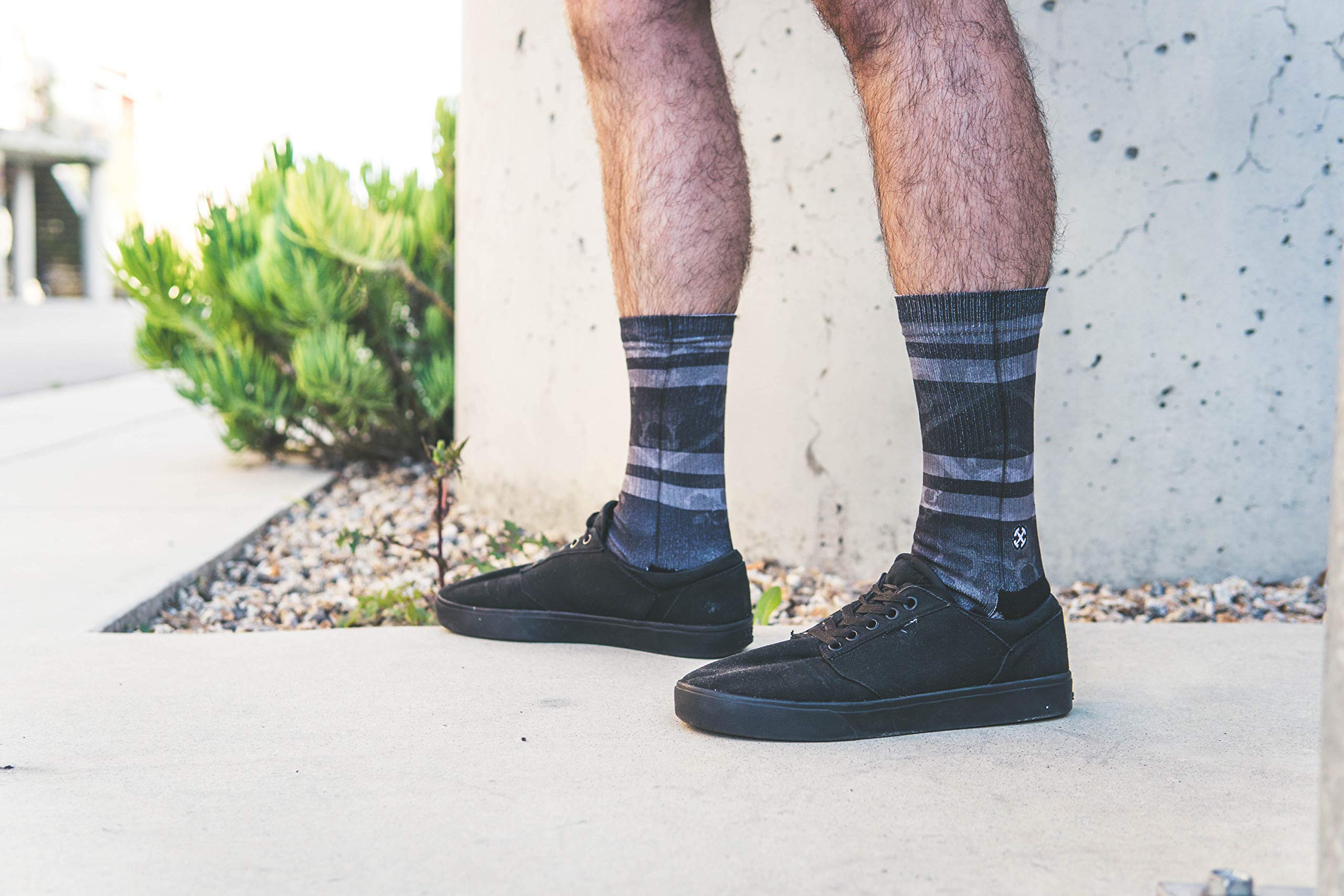 MERGE4 Skulls Black Stripe Basic Unisex Crew Sock
