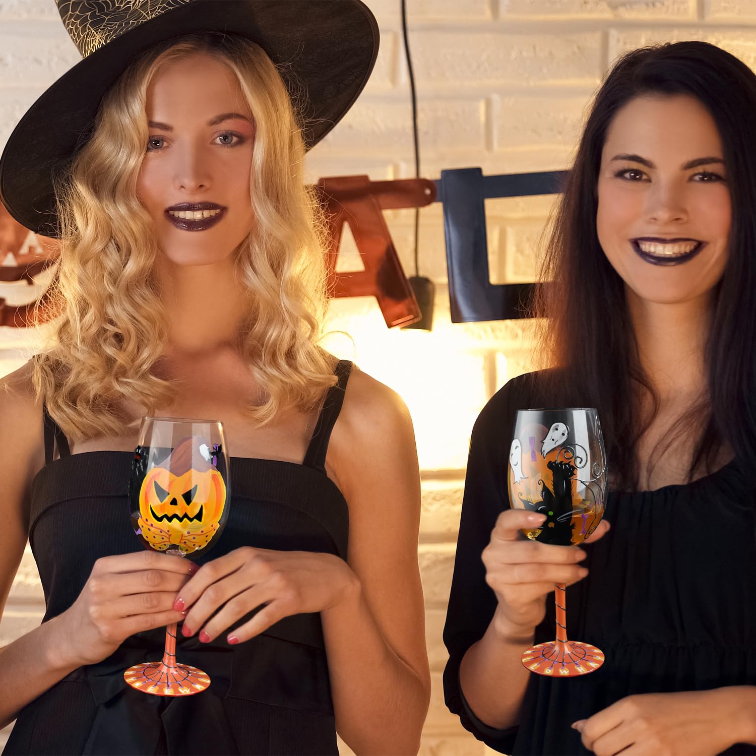 NymphFable Halloween Hand Painted Wine Glass Pumpkin Black Cat Spider Cobwebs Ghosts Unique Halloween Wine Glass for Home Party Friend