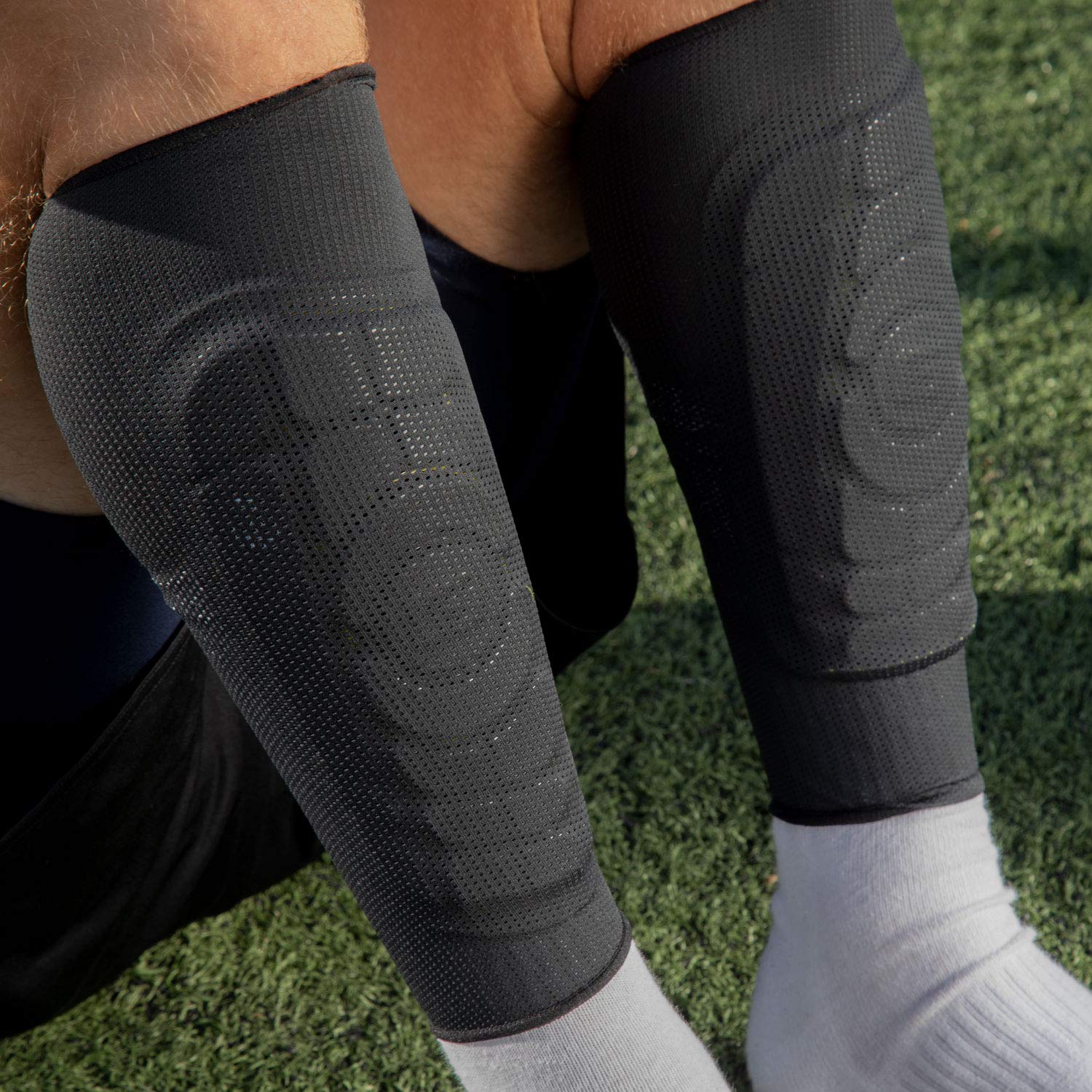 Pro-S Elite Lite Shin Guard, Adult Medium
