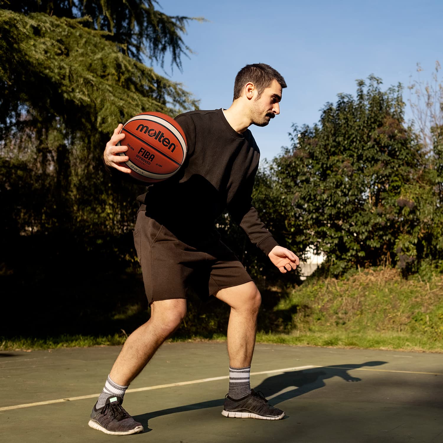 Molten X-Series Basketball, 12-Panel 2-Tone Composite - Size 7
