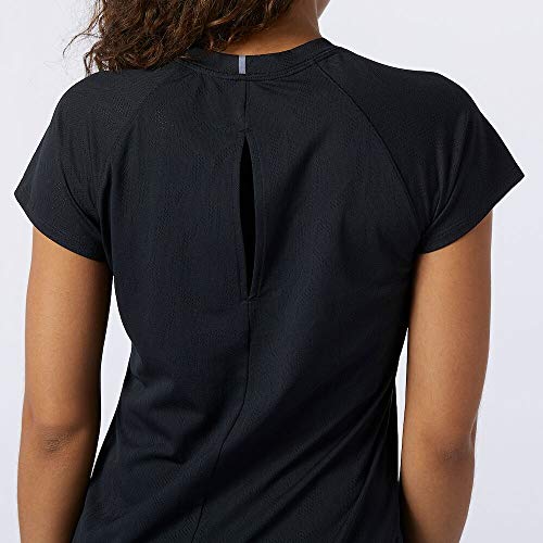 New Balance Women's Q Speed Fuel Jacquard Short Sleeve, Black, Large