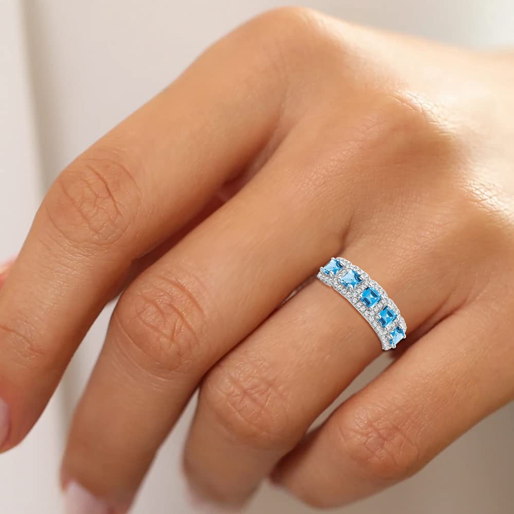 Sterling Silver Diamond and Blue Topaz Ring (1/3 cttw, I-J Color, I2-I3 Clarity), Size 7