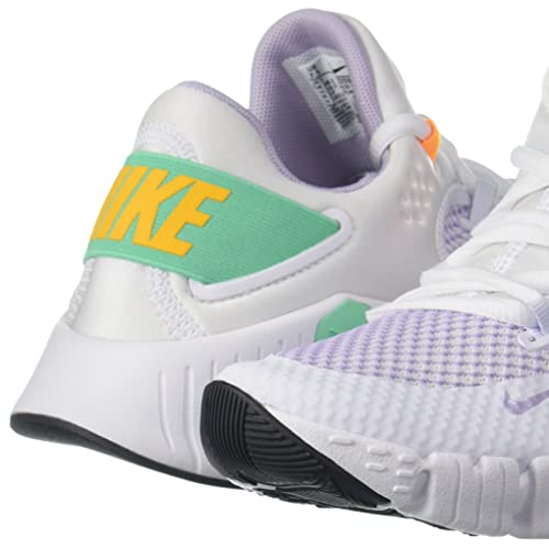 Nike Women's Free Metcon 4 Sneakers, White/Infinite Lilac, 9
